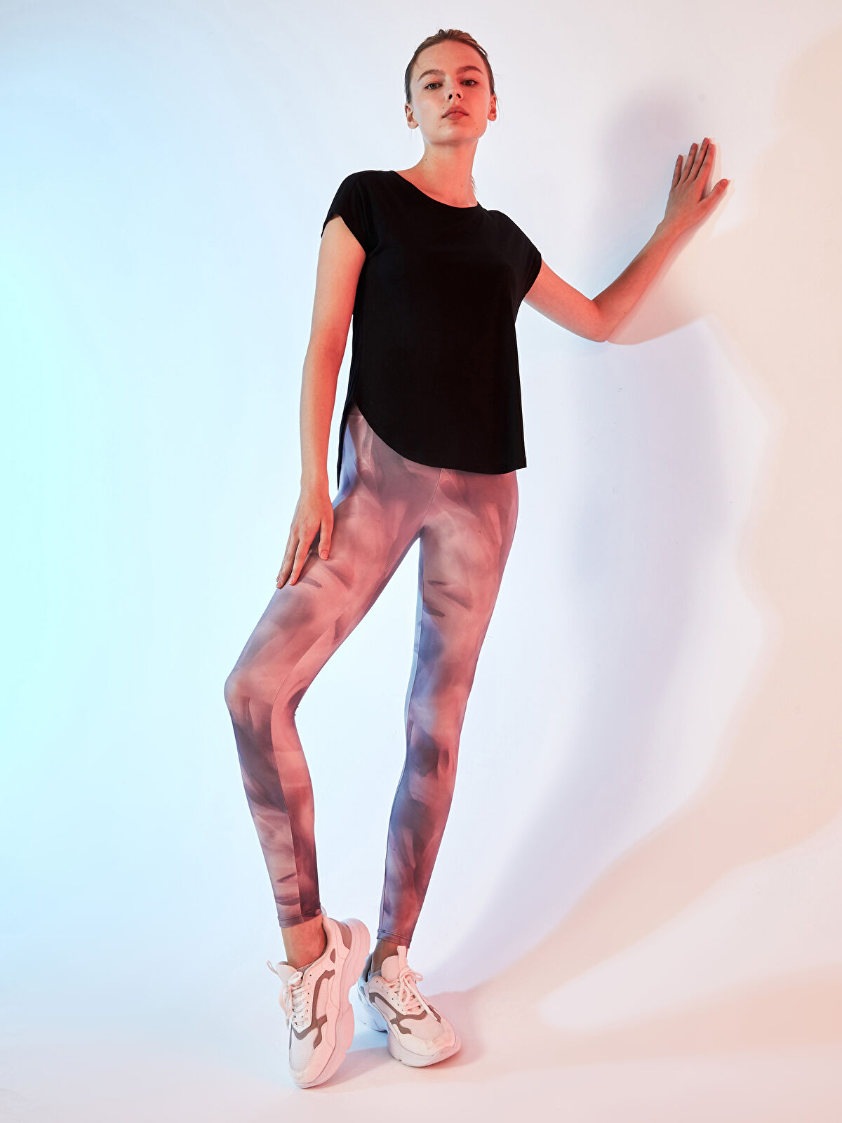 LCW ACTIVE Beli Lastikli Batik Desenli Kadın Spor Tayt