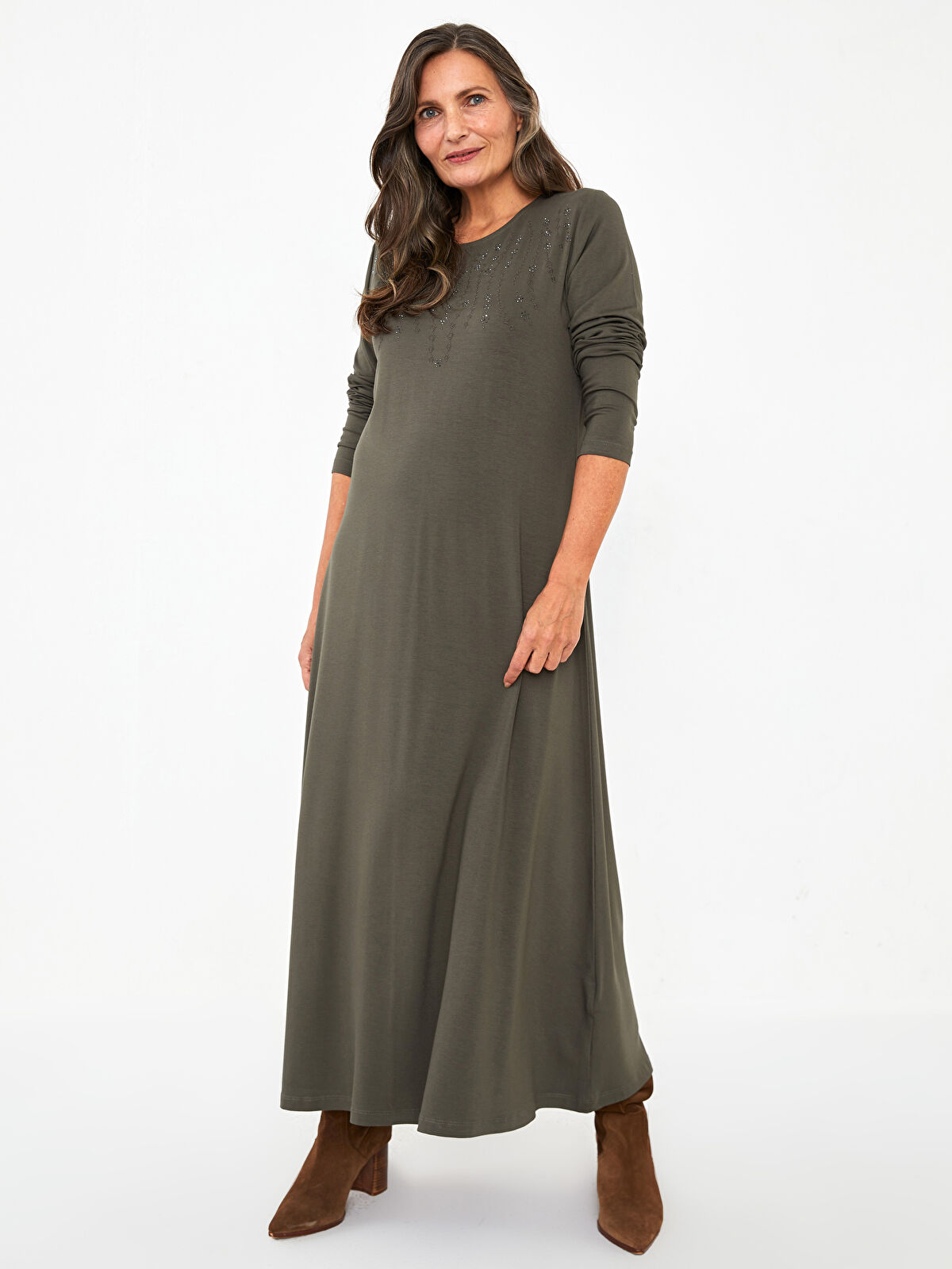 LCW GRACE Bisiklet Yaka Nakışlı Uzun Kollu A Kesim Viskon Kadın Elbise