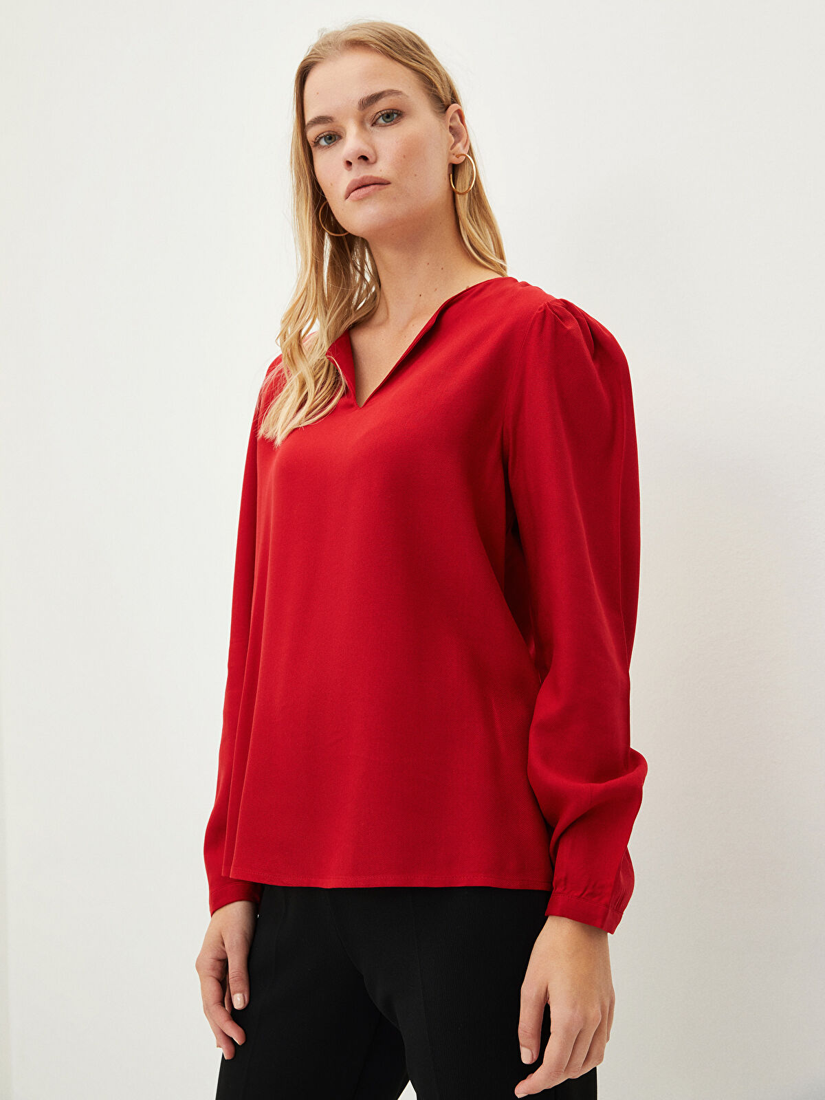 LCW CLASSIC Kaçık Yaka Ekose Uzun Kollu Viskon Kadın Bluz