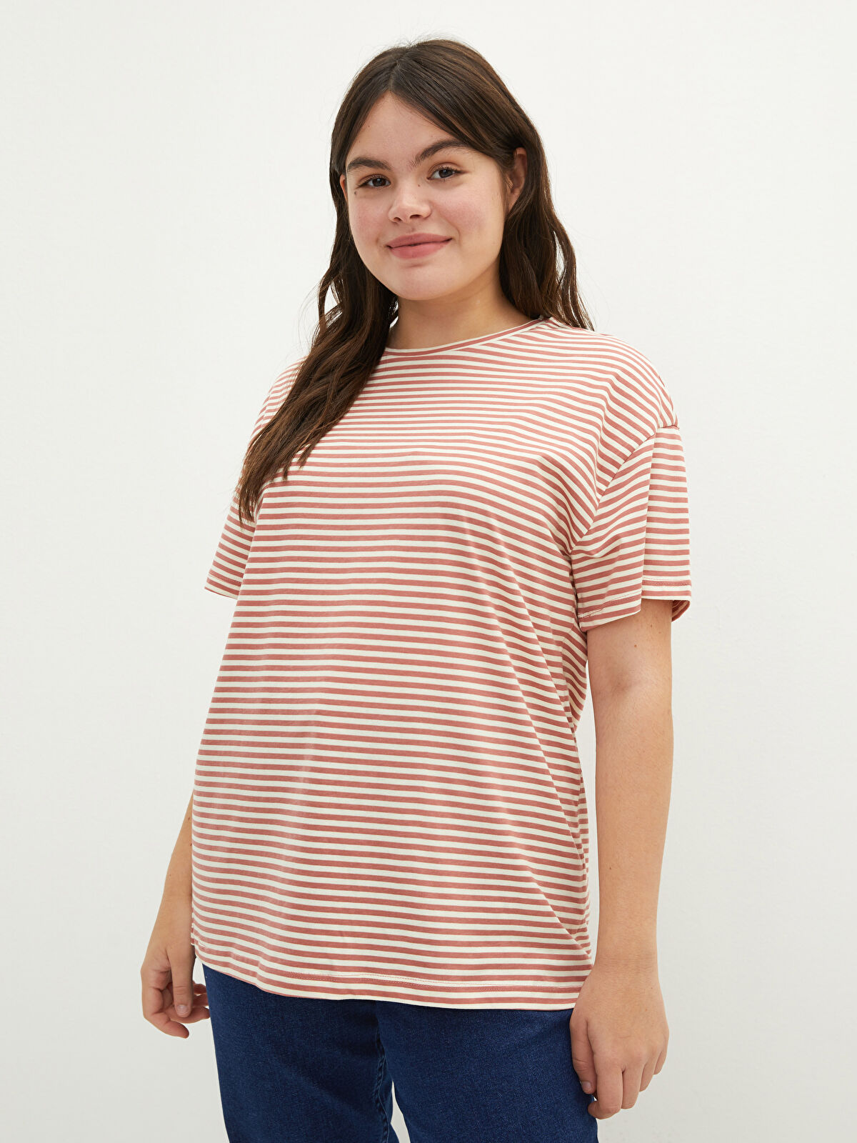 Büyük Beden Bisiklet Yaka Çizgili Kısa Kollu Pamuklu Kadın Tişört