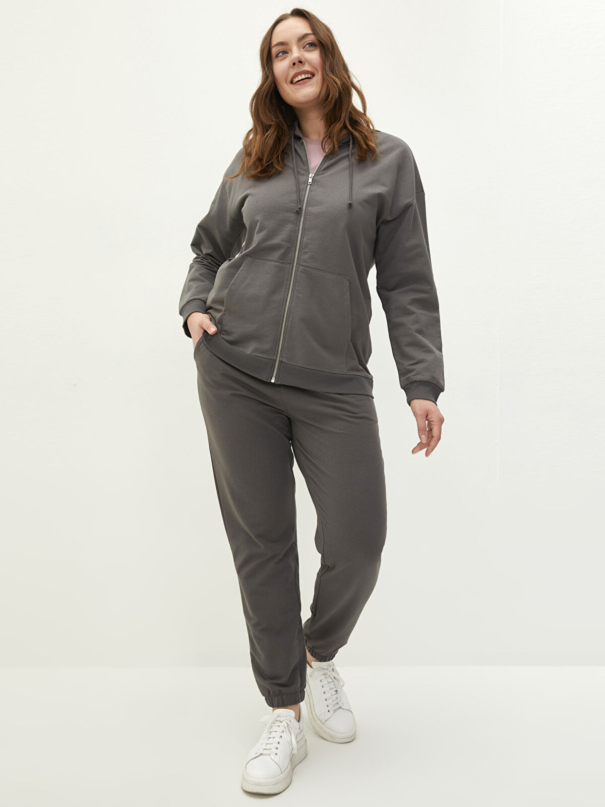 Büyük Beden Beli Lastikli Cep Detaylı Kadın Jogger Eşofman Altı