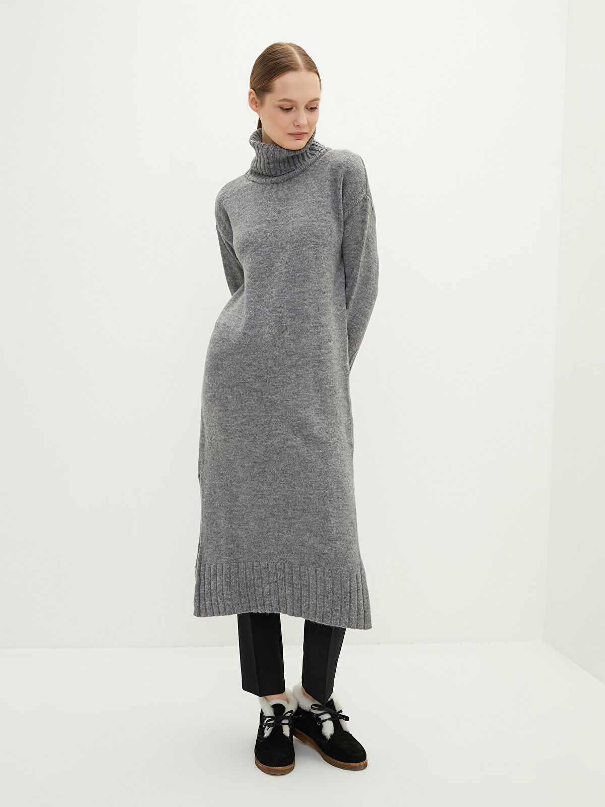 MODEST Balıkçı Yaka Düz Uzun Kollu Oversize Kadın Triko Tunik