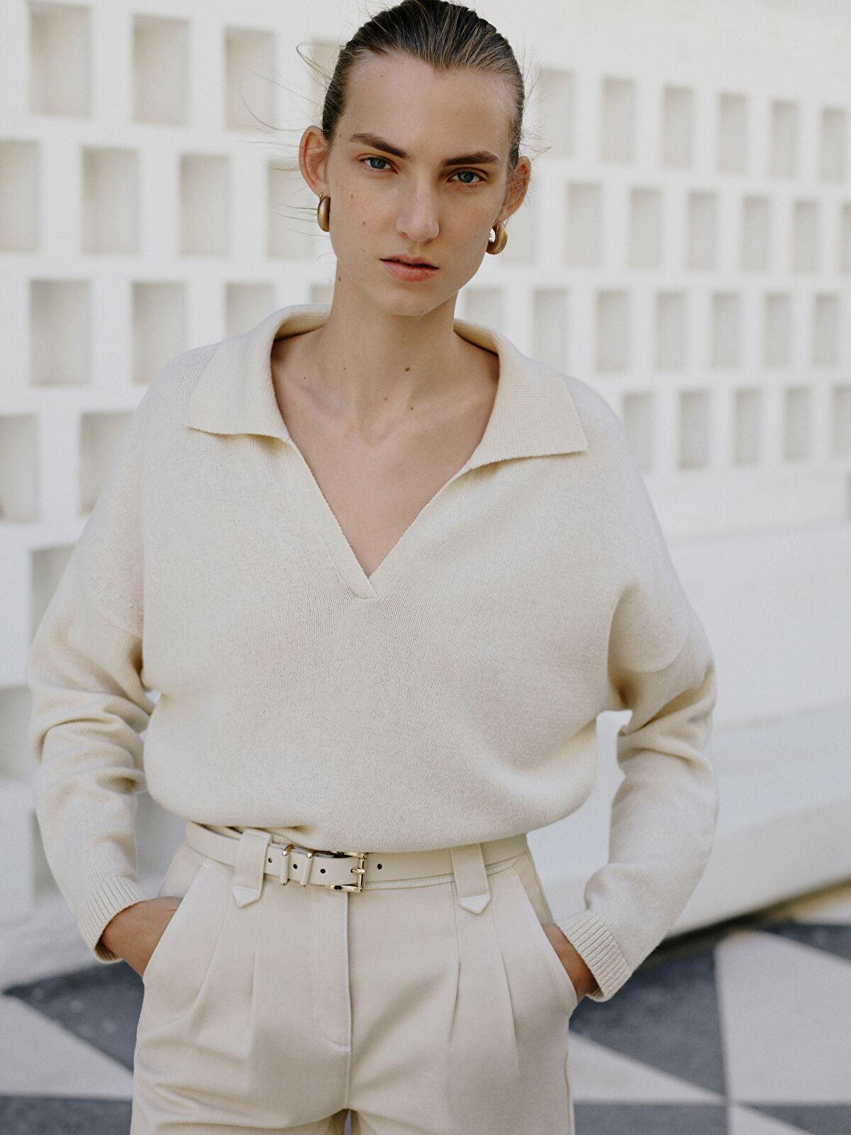 NATUVERA Kaçık Yaka Düz Uzun Kollu Kadın Yünlü Kaşmir Kazak NATUVERA Kaçık Yaka Düz Uzun Kollu Kadın Yünlü Kaşmir Kazak