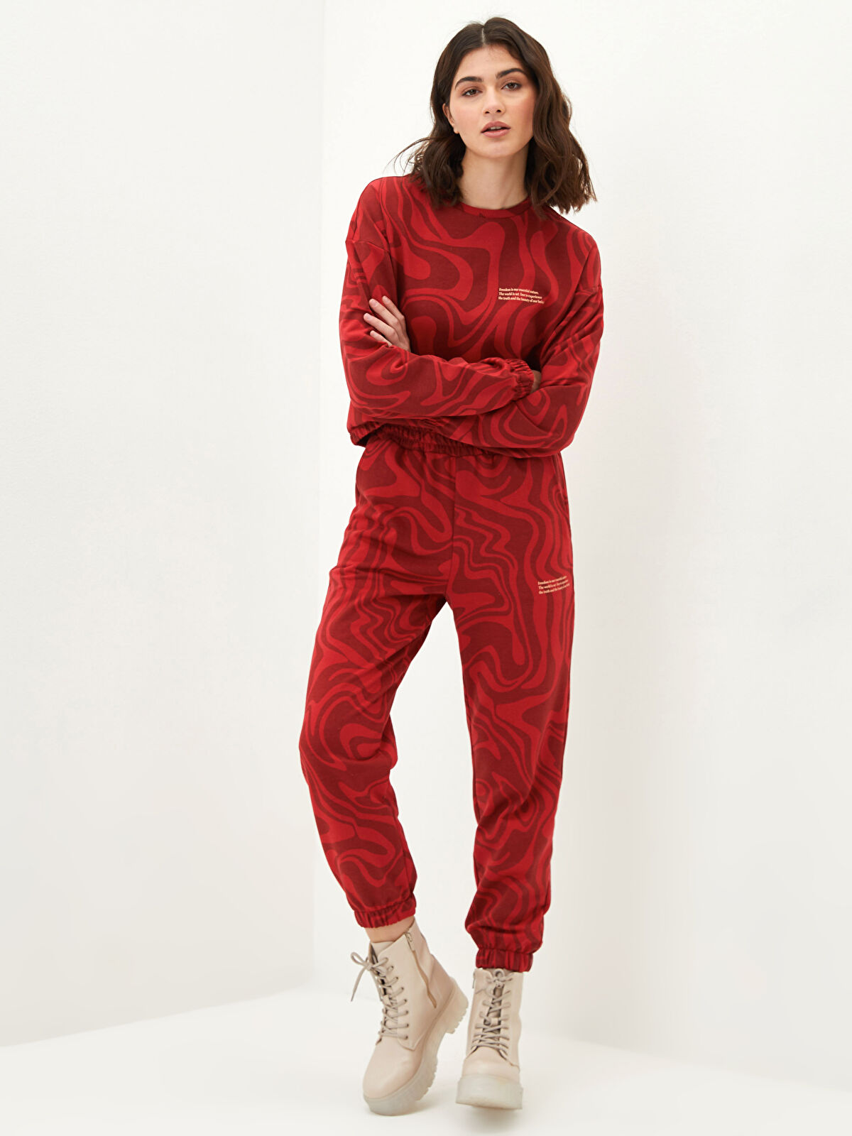 LCW CASUAL Beli Lastikli Slogan Baskılı Cep Detaylı Kadın Jogger Eşofman Altı