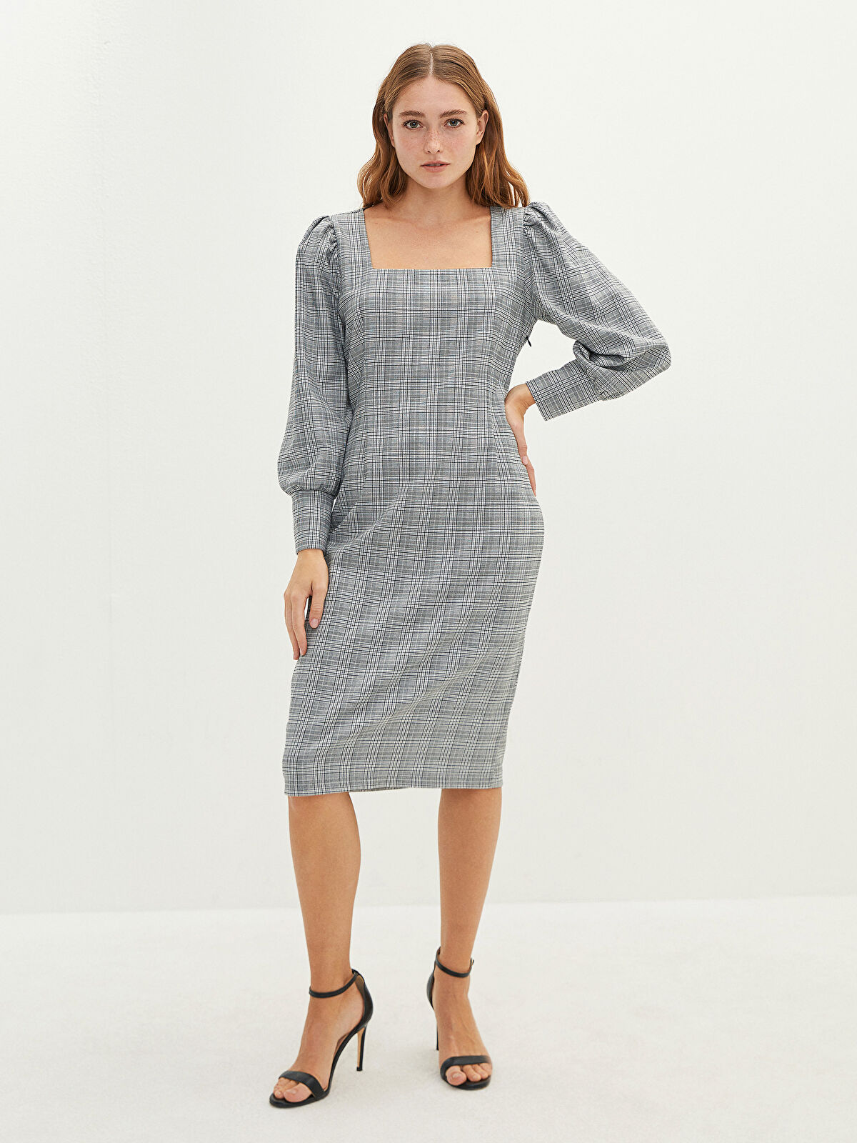 LCW CLASSIC Kare Yaka Ekose Uzun Kollu Kadın Elbise