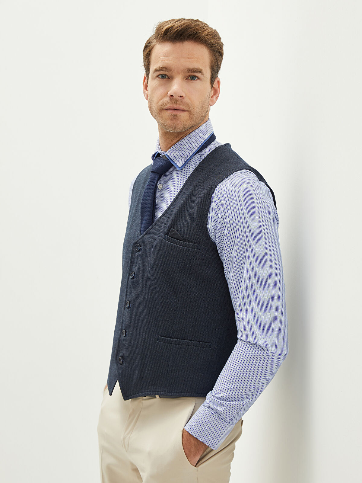 LCW CLASSIC Dar Kalıp Klasik İnce Erkek Yelek