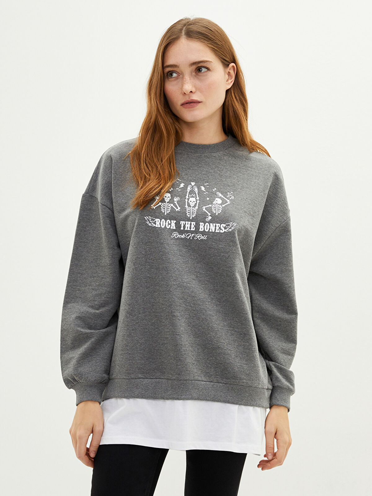 LCW CASUAL Bisiklet Yaka Slogan Baskılı Uzun Kollu Kadın Sweatshirt