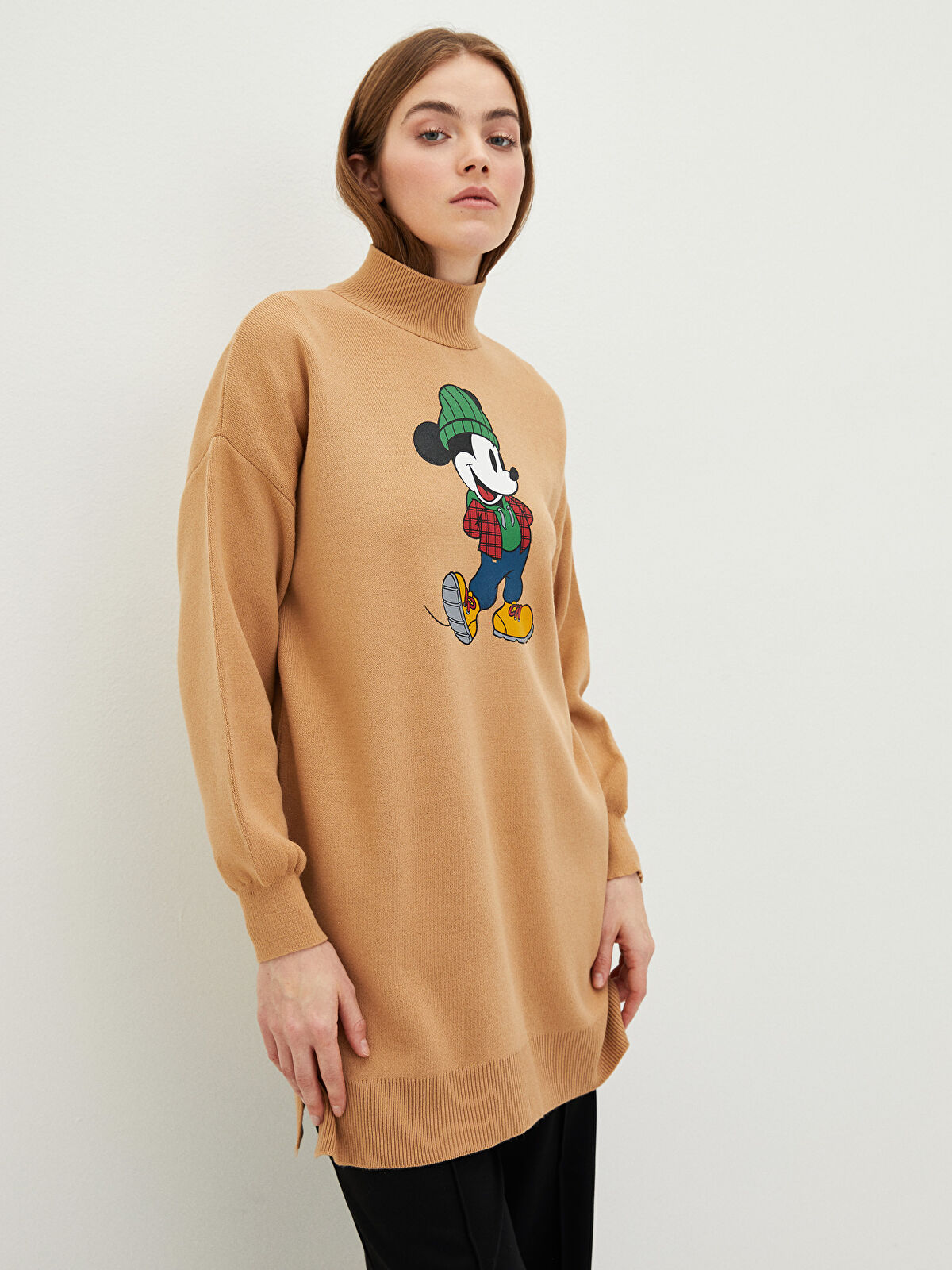 MODEST Yarım Balıkçı Yaka Mickey Mouse Baskılı Uzun Kollu Kadın Triko Tunik