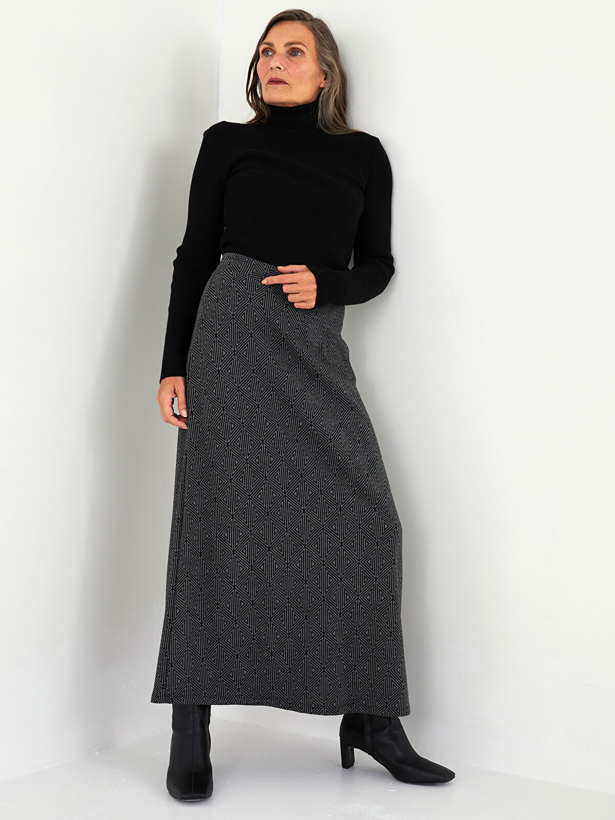 LCW GRACE Beli Lastikli Desenli A Kesim Ponte Kumaş Kadın Etek