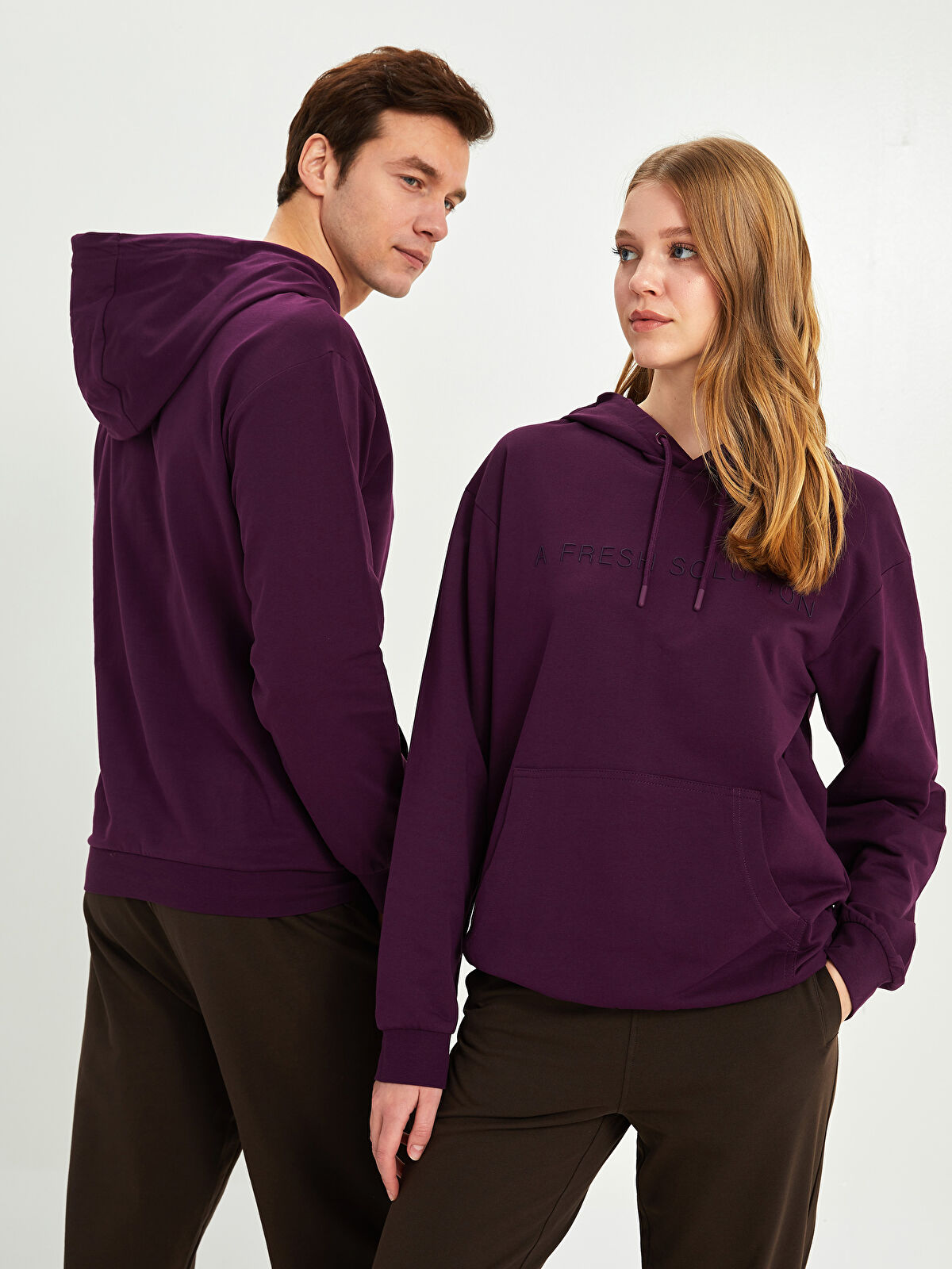 LCW CLASSIC Oversize Kapüşonlu Uzun Kollu Baskılı Unisex Sweatshirt LCW CLASSIC Oversize Kapüşonlu Uzun Kollu Baskılı Unisex Sweatshirt