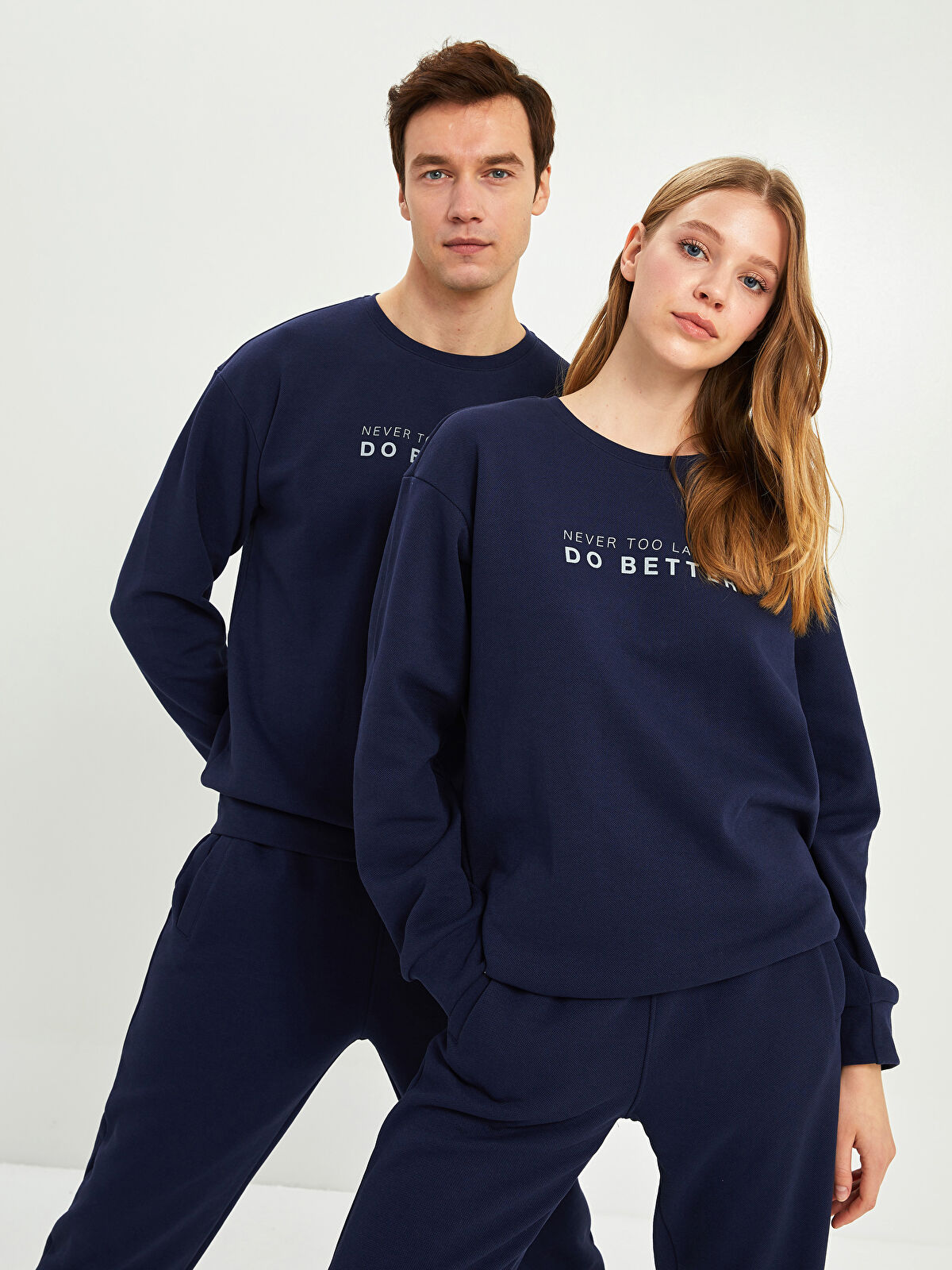 LCW CLASSIC Oversize Bisiklet Yaka Uzun Kollu Baskılı Unisex Sweatshirt LCW CLASSIC Oversize Bisiklet Yaka Uzun Kollu Baskılı Unisex Sweatshirt