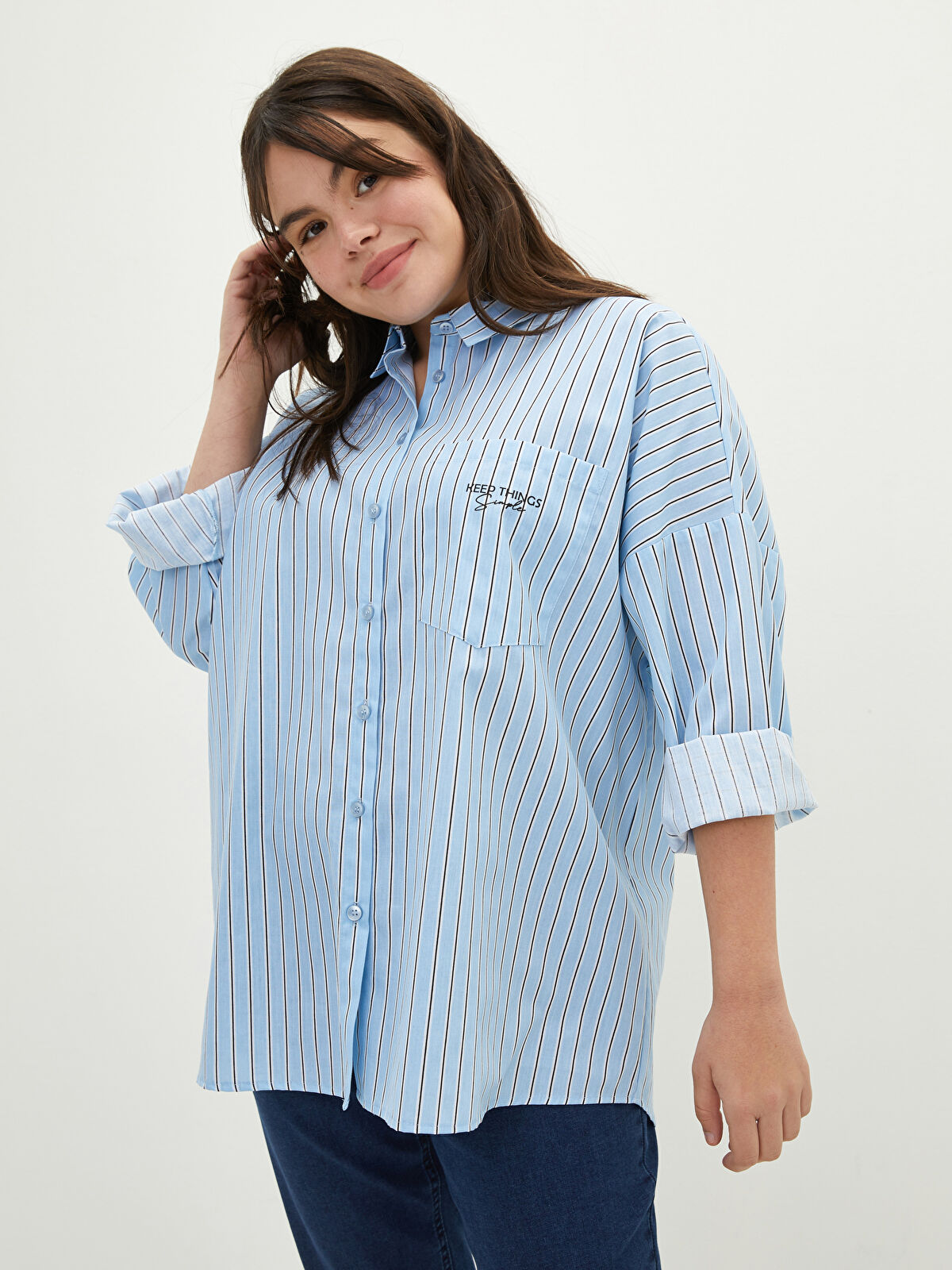 Büyük Beden Önden Düğme Kapamalı Çizgili Uzun Kollu Poplin Kadın Gömlek