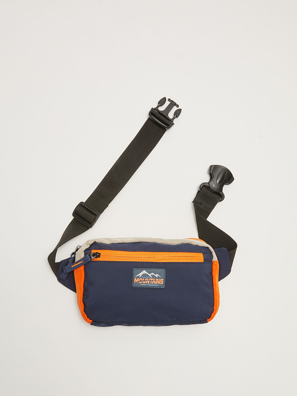 Erkek Çocuk Etiket Baskılı Renk Bloklu Bel Çantası