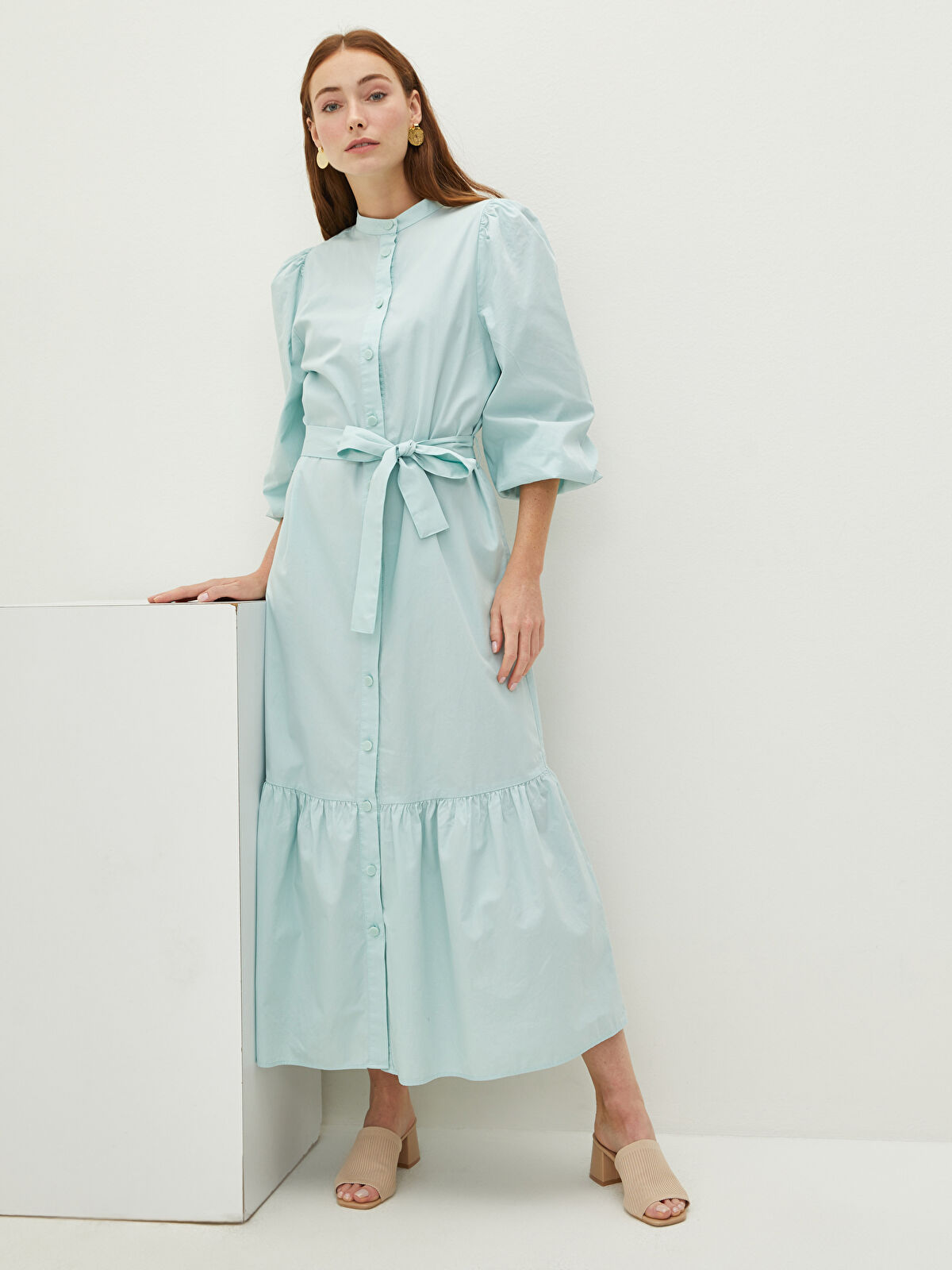 LCW CLASSIC Hakim Yaka Düz Uzun Kollu Pamuklu Kadın Elbise