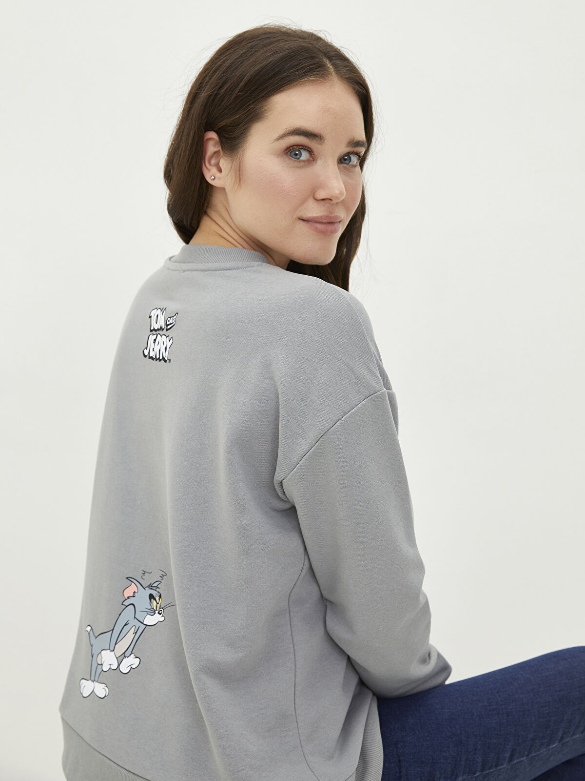 Bisiklet Yaka Tom ve Jerry Baskılı Uzun Kollu Hamile Sweatshirt