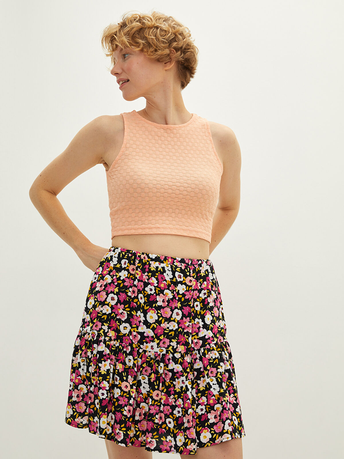 LCW CASUAL Beli Lastikli Çiçek Baskılı Viskon Kadın Etek