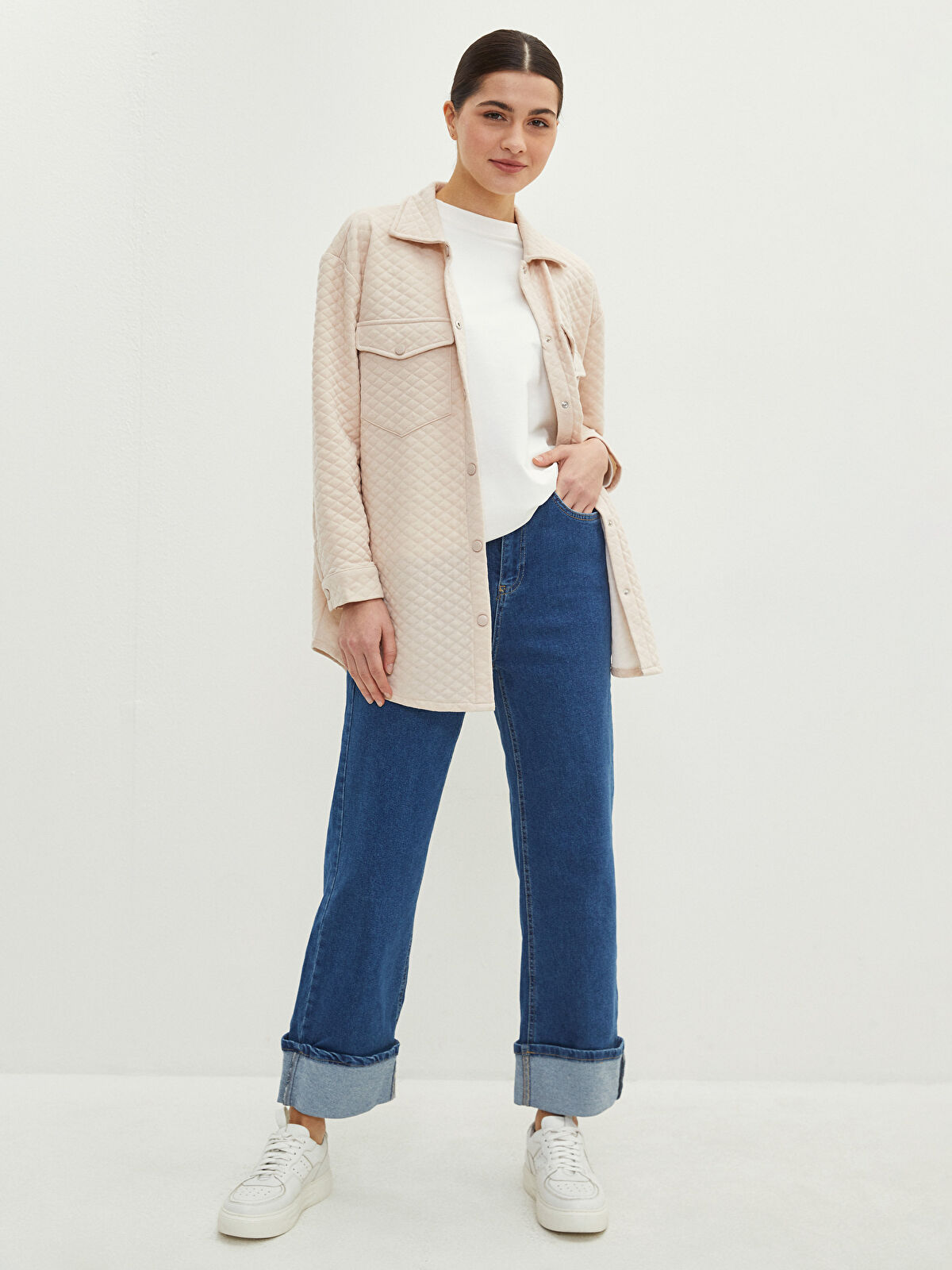 MODEST Standart Fit Düz Cep Detaylı Rodeo Kadın Jean Pantolon