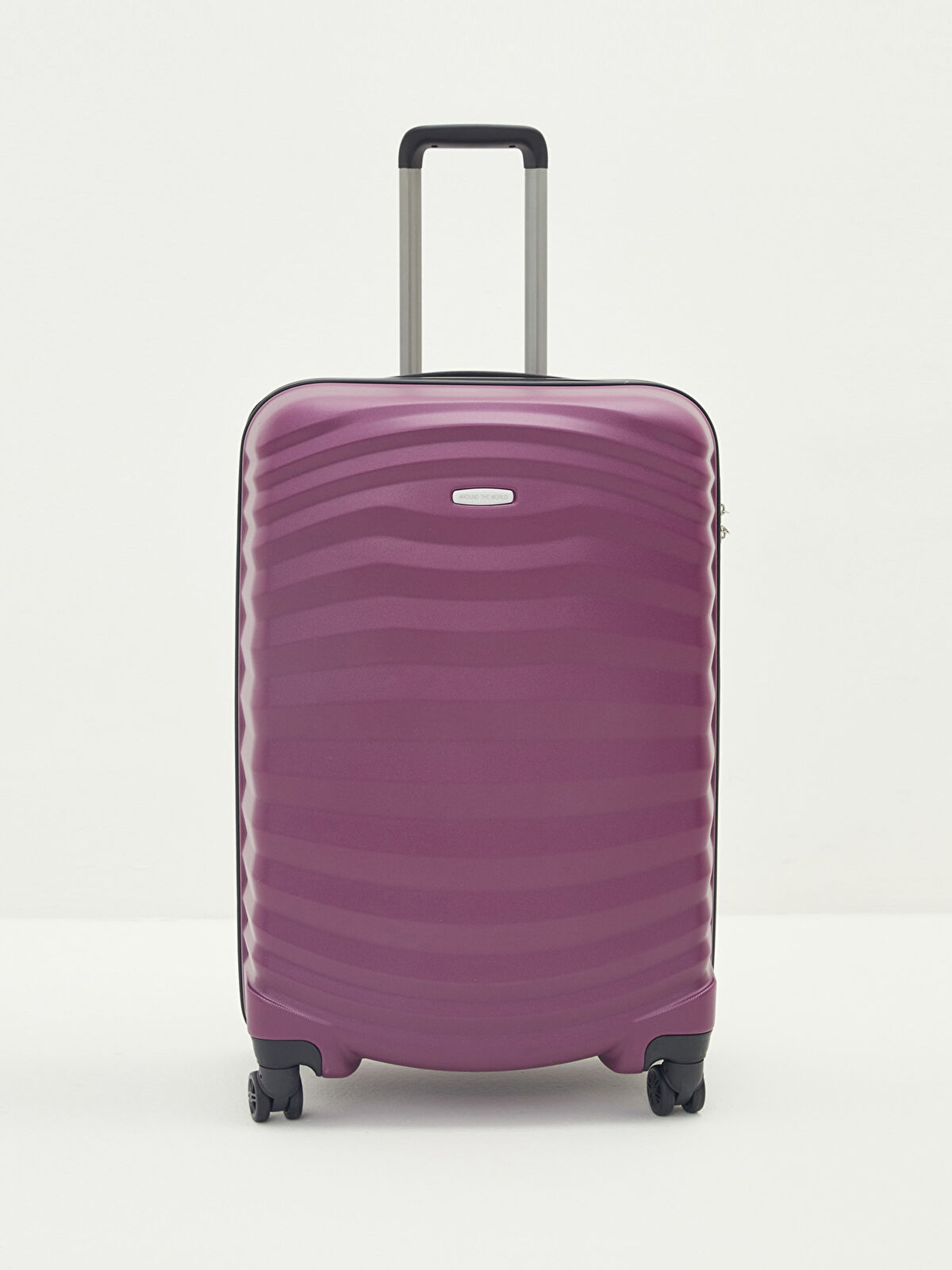 Büyük Boy Çekme Mekanizmalı Valiz