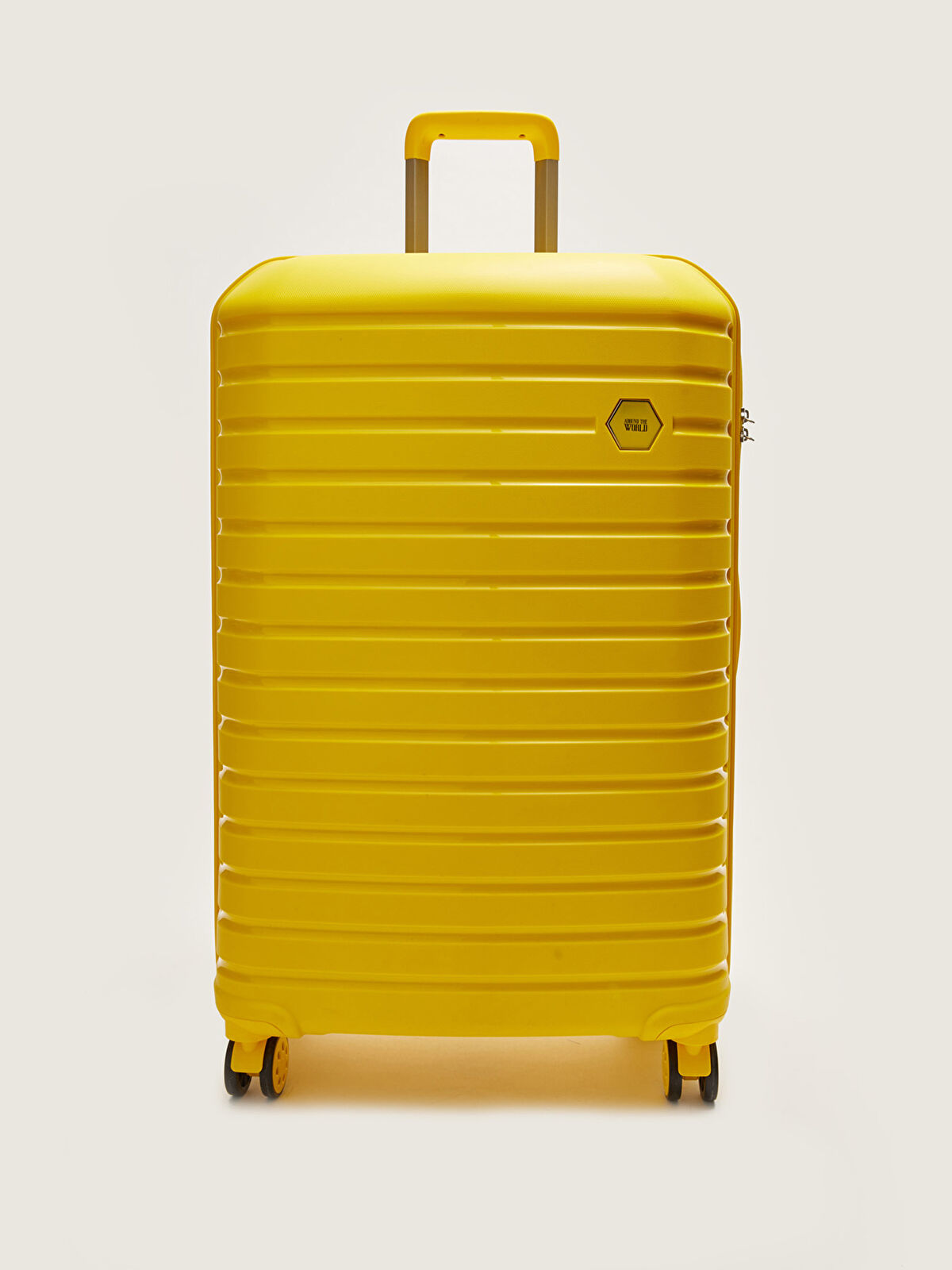 Büyük Boy Çekme Mekanizmalı Valiz