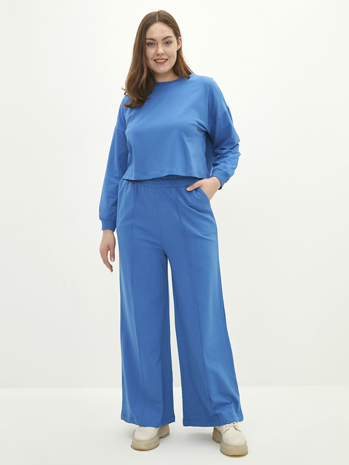 Büyük Beden Beli Lastikli Düz Cep Detaylı Geniş Paça Kadın Eşofman Altı