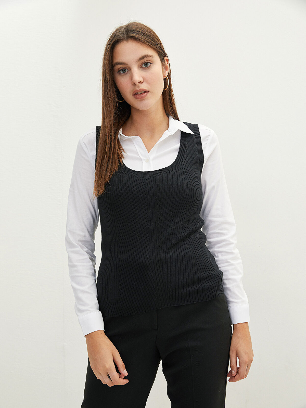 LCW CLASSIC U Yaka Düz Kolsuz Kadın Triko Kazak