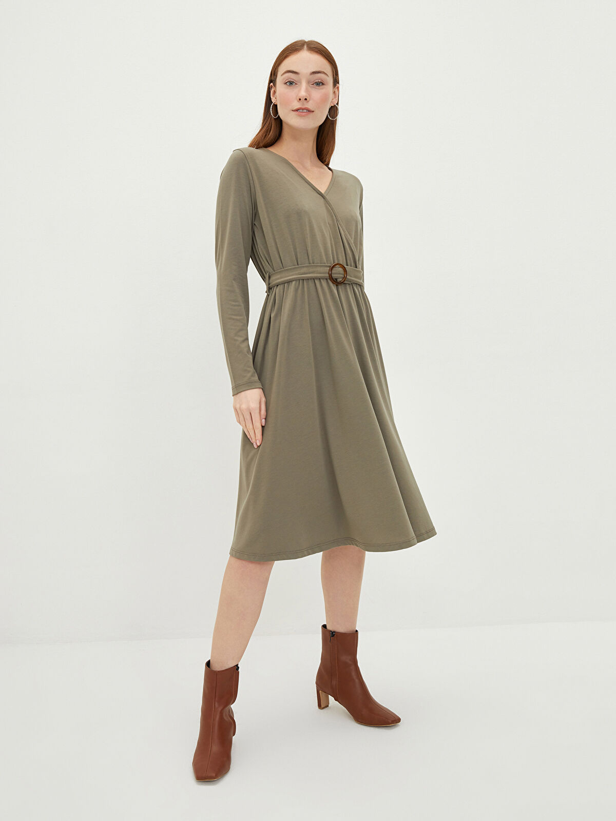 LCW CLASSIC Kruvaze Yaka Beli Kemerli Uzun Kollu Kadın Elbise