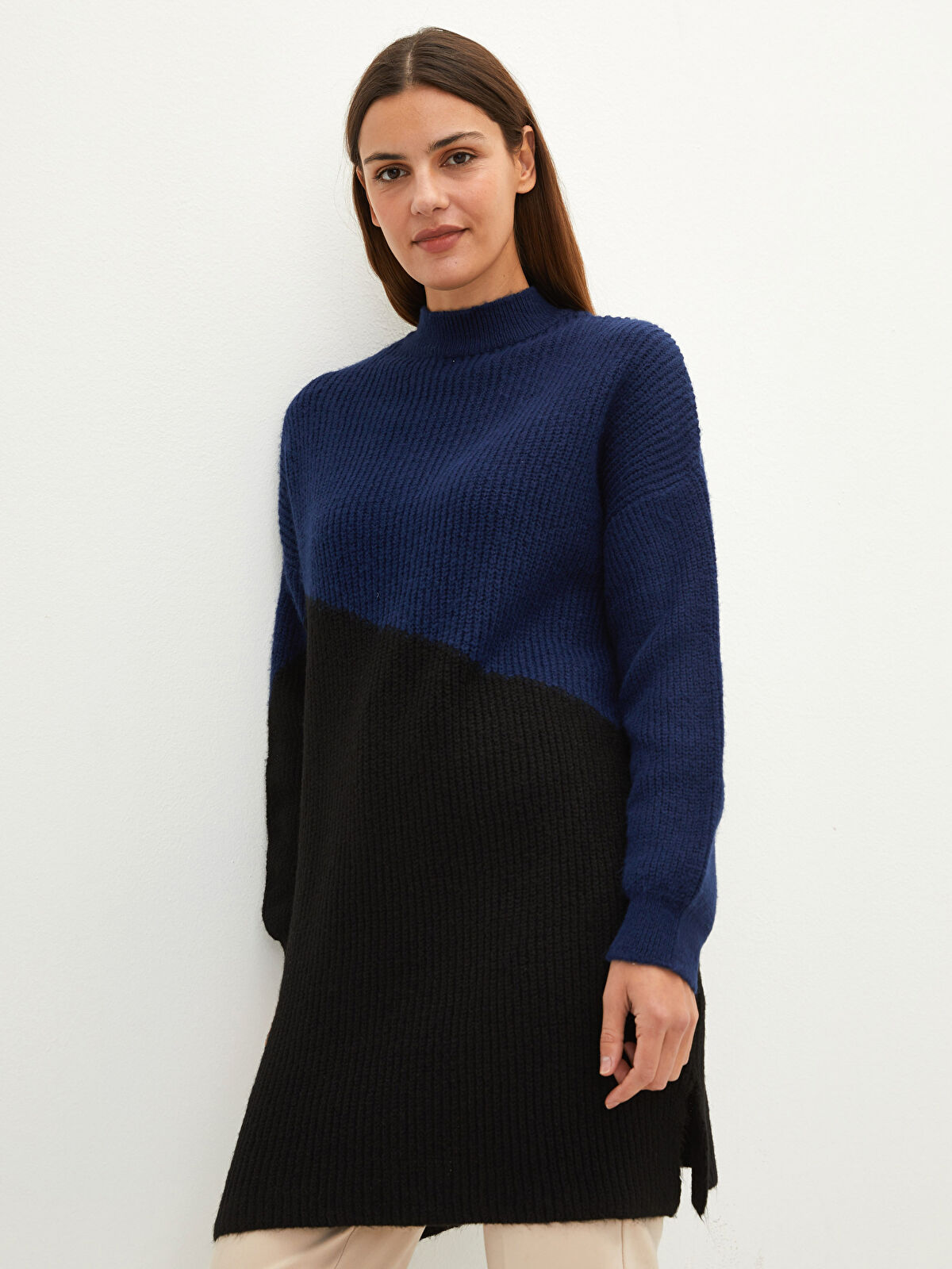 MODEST Yarım Balıkçı Yaka Renk Bloklu Uzun Kollu Kadın Triko Tunik