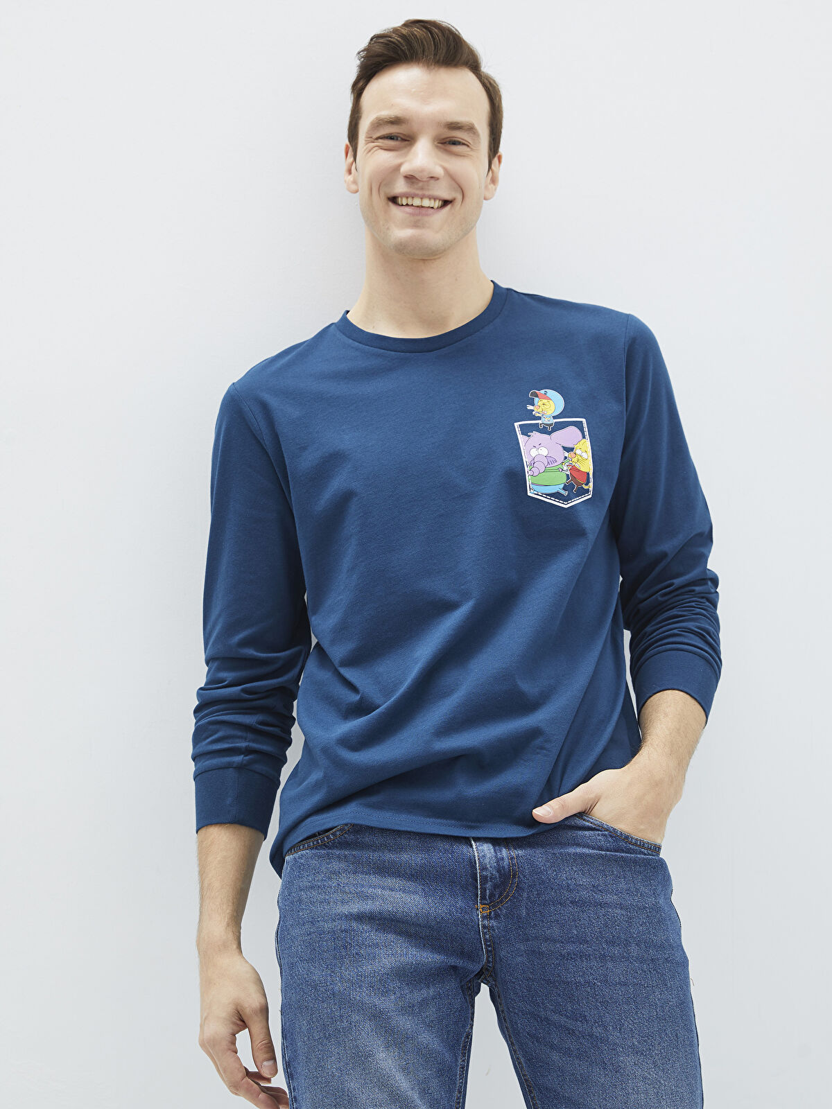 Bisiklet Yaka Uzun Kollu Kral Şakir Baskılı Erkek Sweatshirt