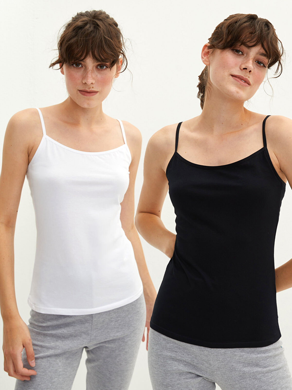 LCW DREAM Kare Yaka Askılı Düz Kadın Atlet 2'li Paket LCW DREAM Kare Yaka Askılı Düz Kadın Atlet 2'li Paket