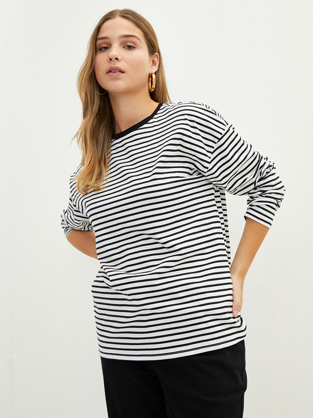 Büyük Beden Bisiklet Yaka Çizgili Uzun Kollu Pamuklu Kadın Tişört