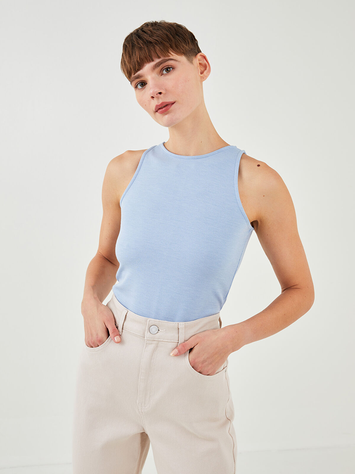 LCW VISION Bisiklet Yaka Düz Kaşkorse Kumaş Kadın Atlet