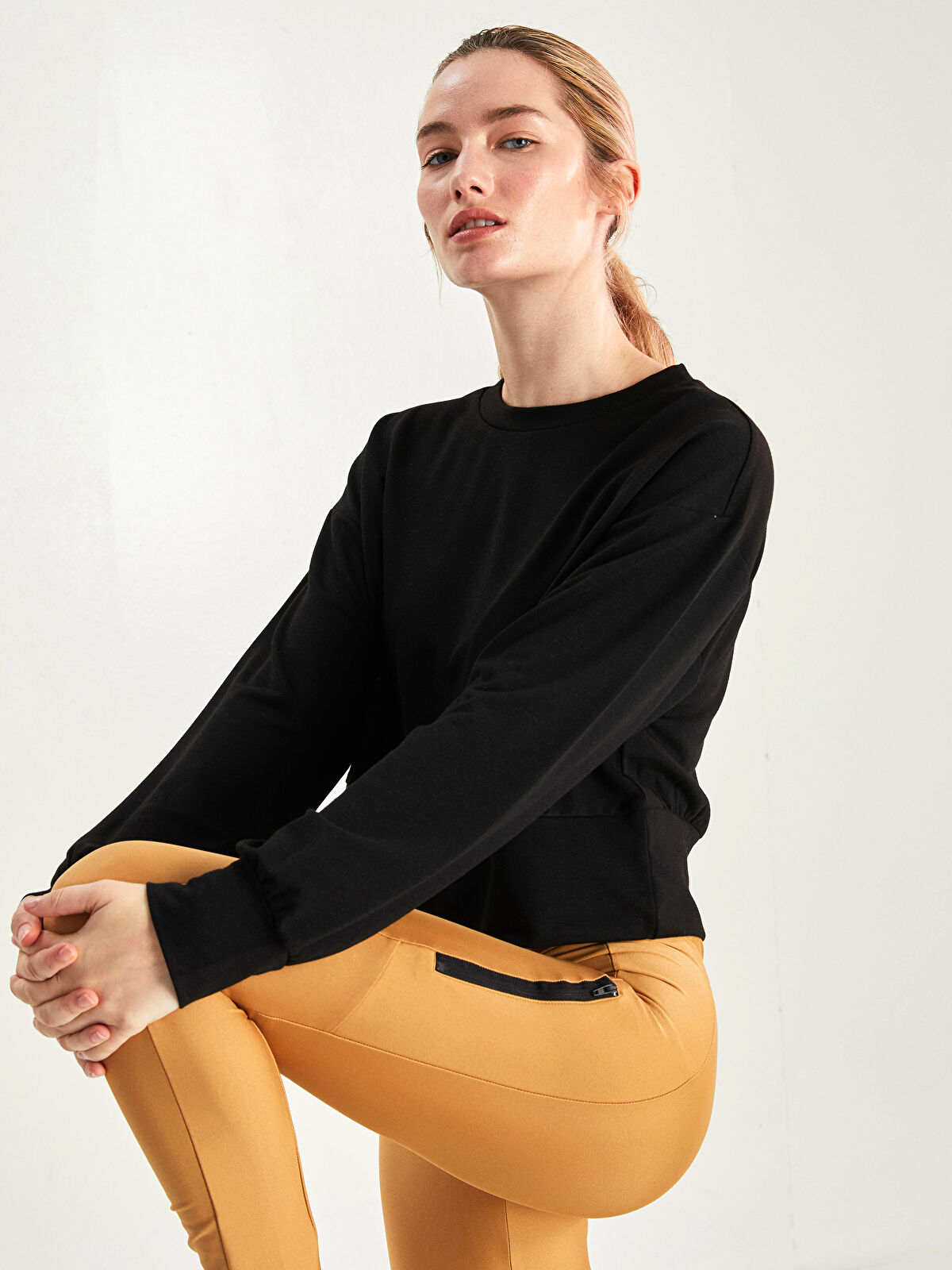 LCW ACTIVE Bisiklet Yaka Düz Uzun Kollu Kadın Spor Sweatshirt