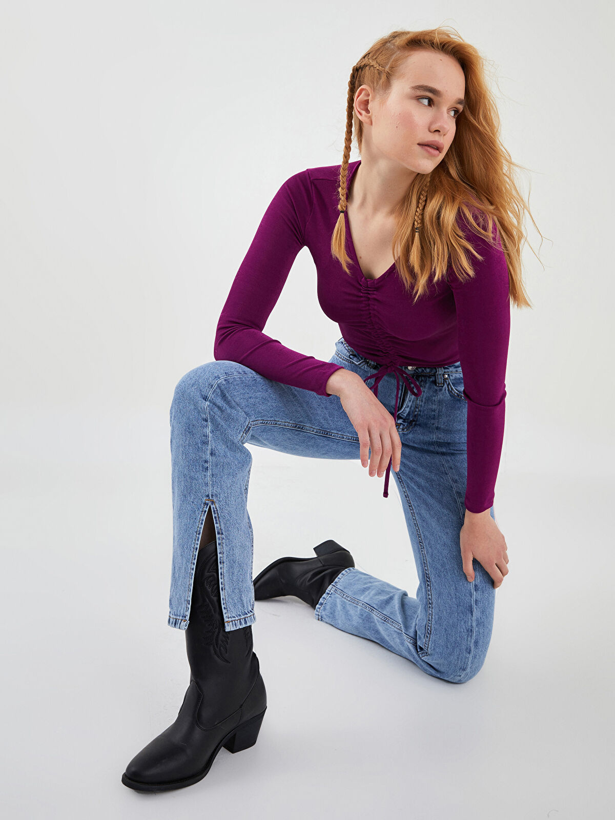 X-SIDE x Aleyna Kalaycıoğlu Kadın Bluz - V Yaka Büzgü Detaylı Uzun Kollu Crop X-SIDE x Aleyna Kalaycıoğlu Kadın Bluz - V Yaka Büzgü Detaylı Uzun Kollu Crop