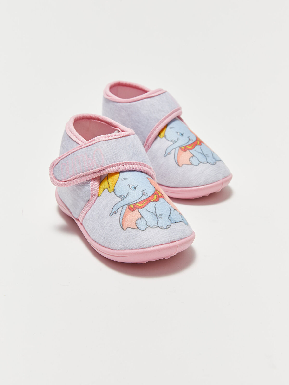 Dumbo Lisanslı Cırt Cırtlı Kız Bebek Panduf