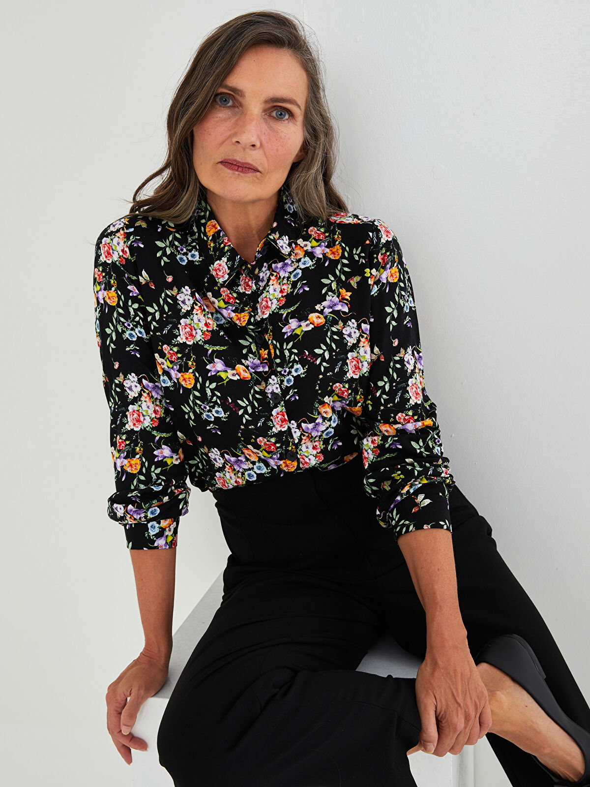 LCW GRACE Gömlek Yaka Çiçekli Uzun Kollu Viskon Kadın Gömlek