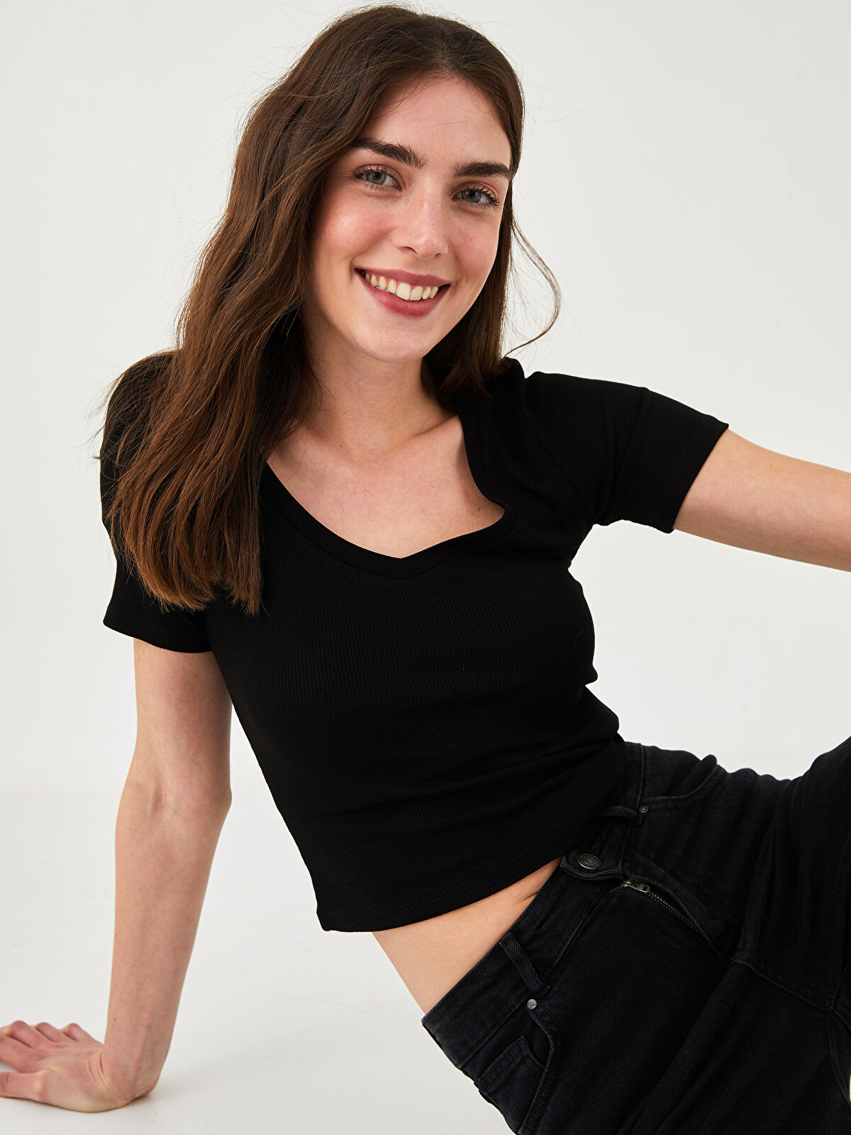 XSIDE V Yaka Düz Kısa Kollu Kaşkorse Kumaş Kadın Tişört