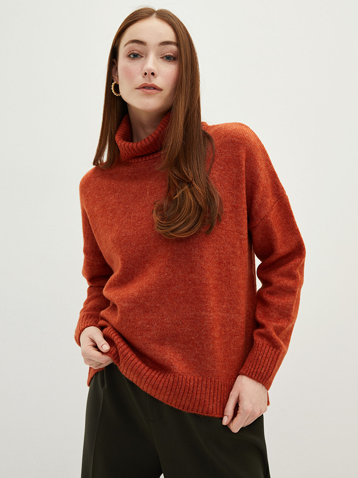 LCW BASIC Balıkçı Yaka Düz Uzun Kollu Oversize Kadın Triko Kazak