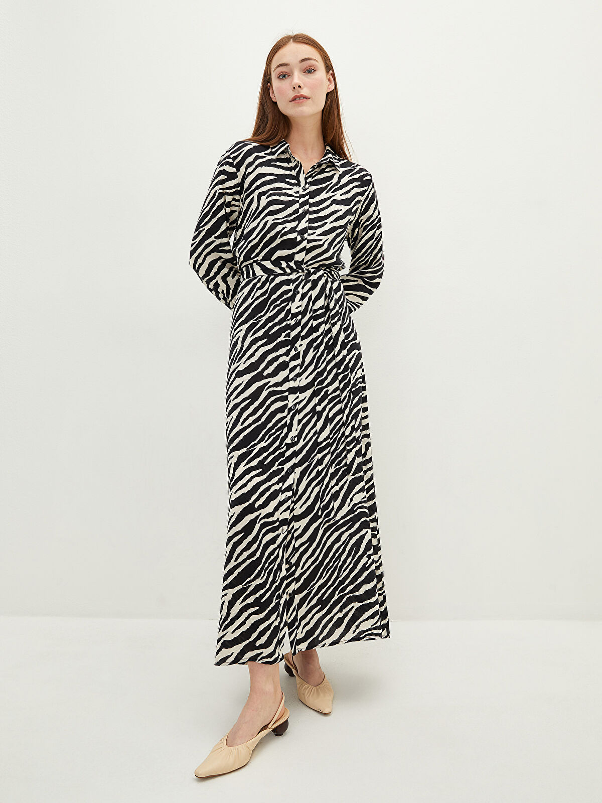 LCW Classic Gömlek Yaka Desenli Beli Bağlama Detaylı Uzun Kollu Viskon Elbise