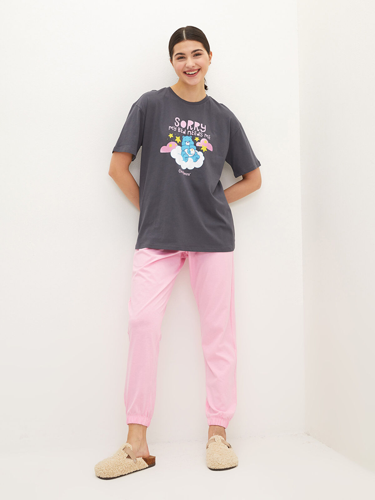 LCW DREAM Bisiklet Yaka Care Bears Baskılı Kısa Kollu Pamuklu Kadın Pijama Takımı