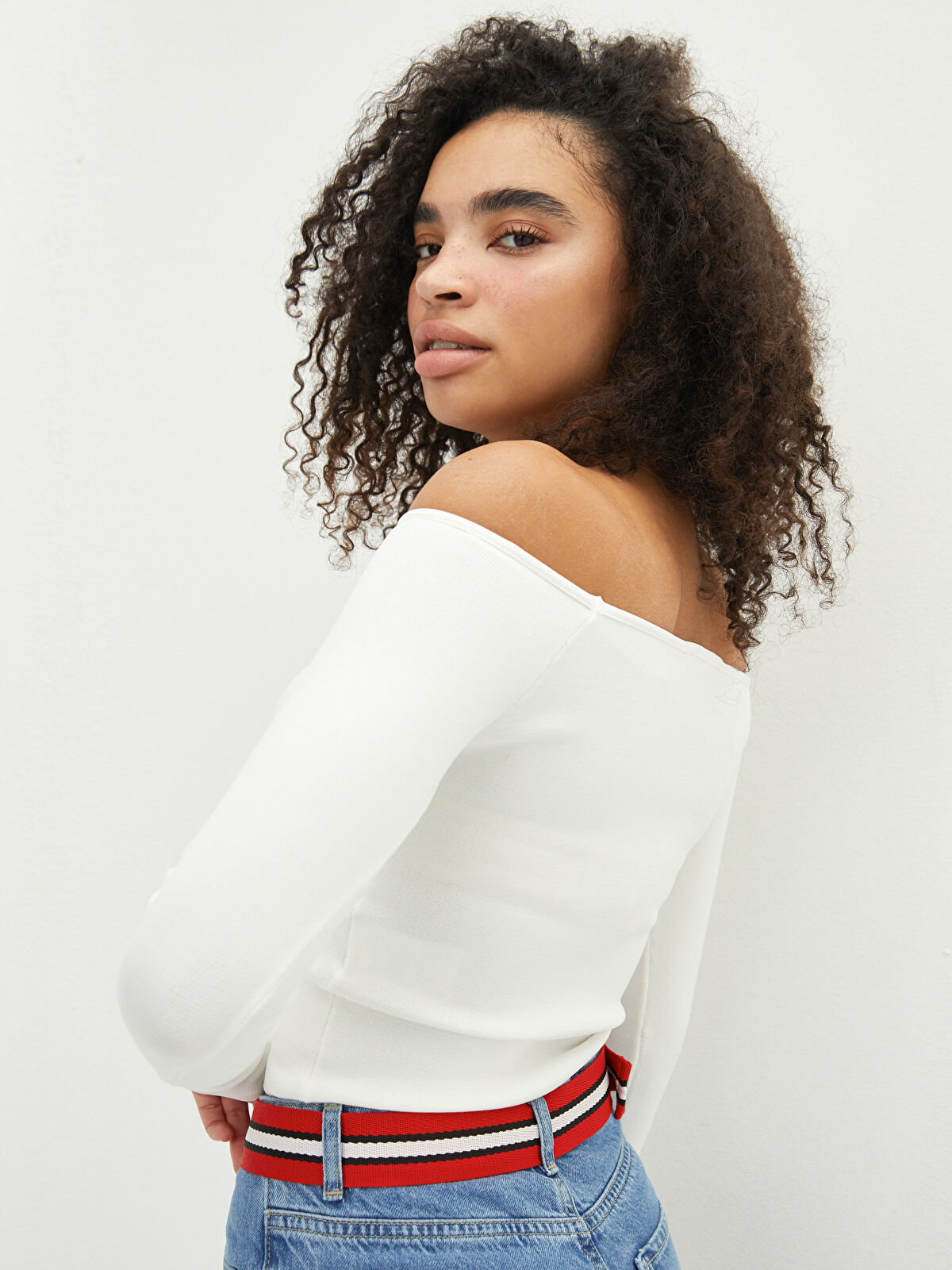 LCW CASUAL Kayık Yaka Düz Uzun Kollu Kadın Triko Kazak LCW CASUAL Kayık Yaka Düz Uzun Kollu Kadın Triko Kazak