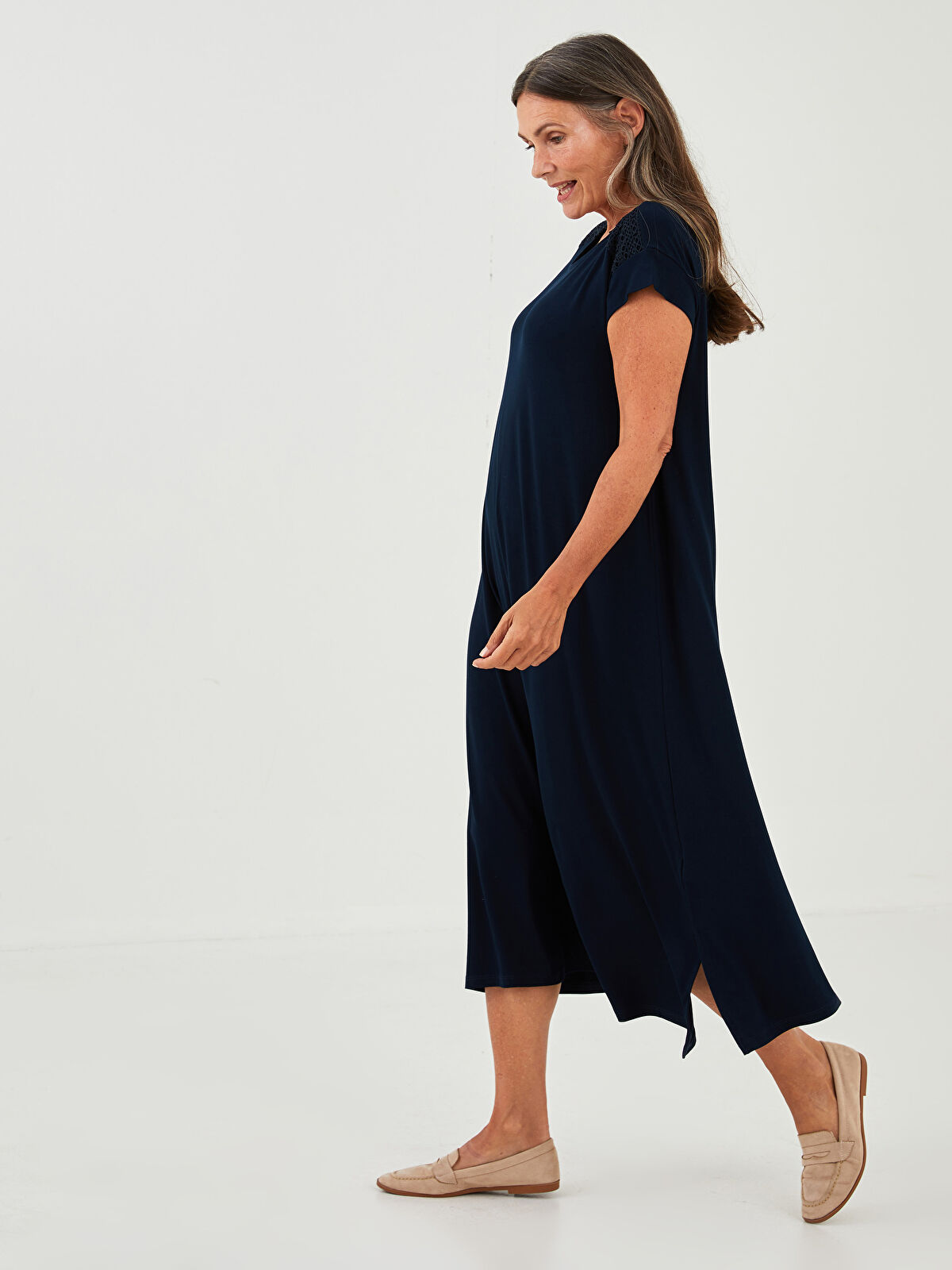 LCW GRACE Bisiklet Yaka Nakışlı Kısa Kollu Viskon Kadın Elbise