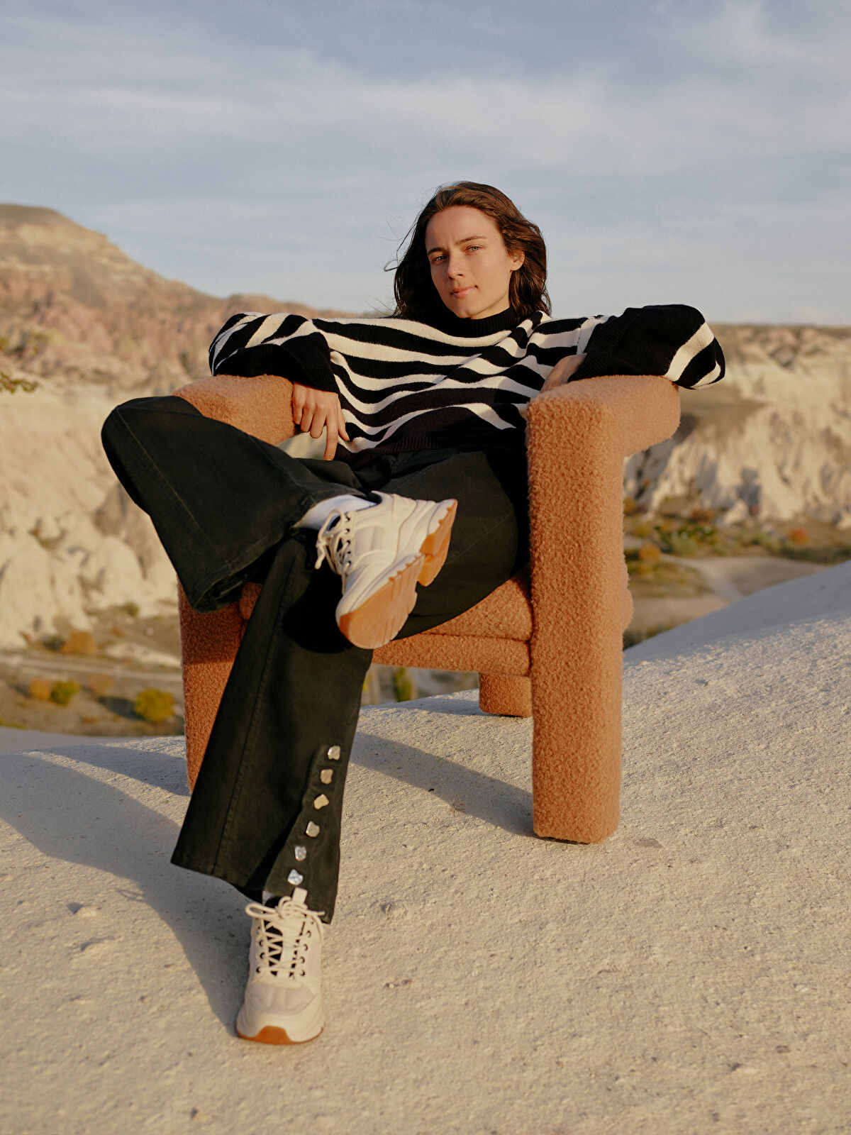 GAMZE SARAÇOĞLU X LCW VISION JEAN PANTOLON - STANDART FİT CEP DETAYLI GENİŞ PAÇA KADIN RODEO