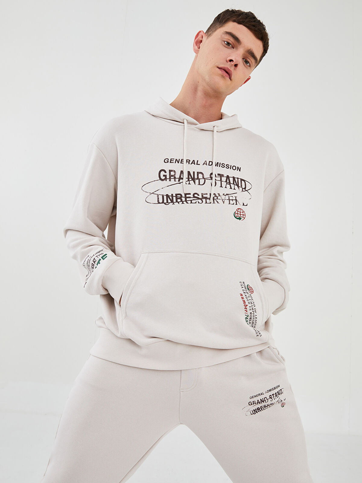 XSIDE Oversize Kapüşonlu Uzun Kollu Baskılı Erkek Sweatshirt