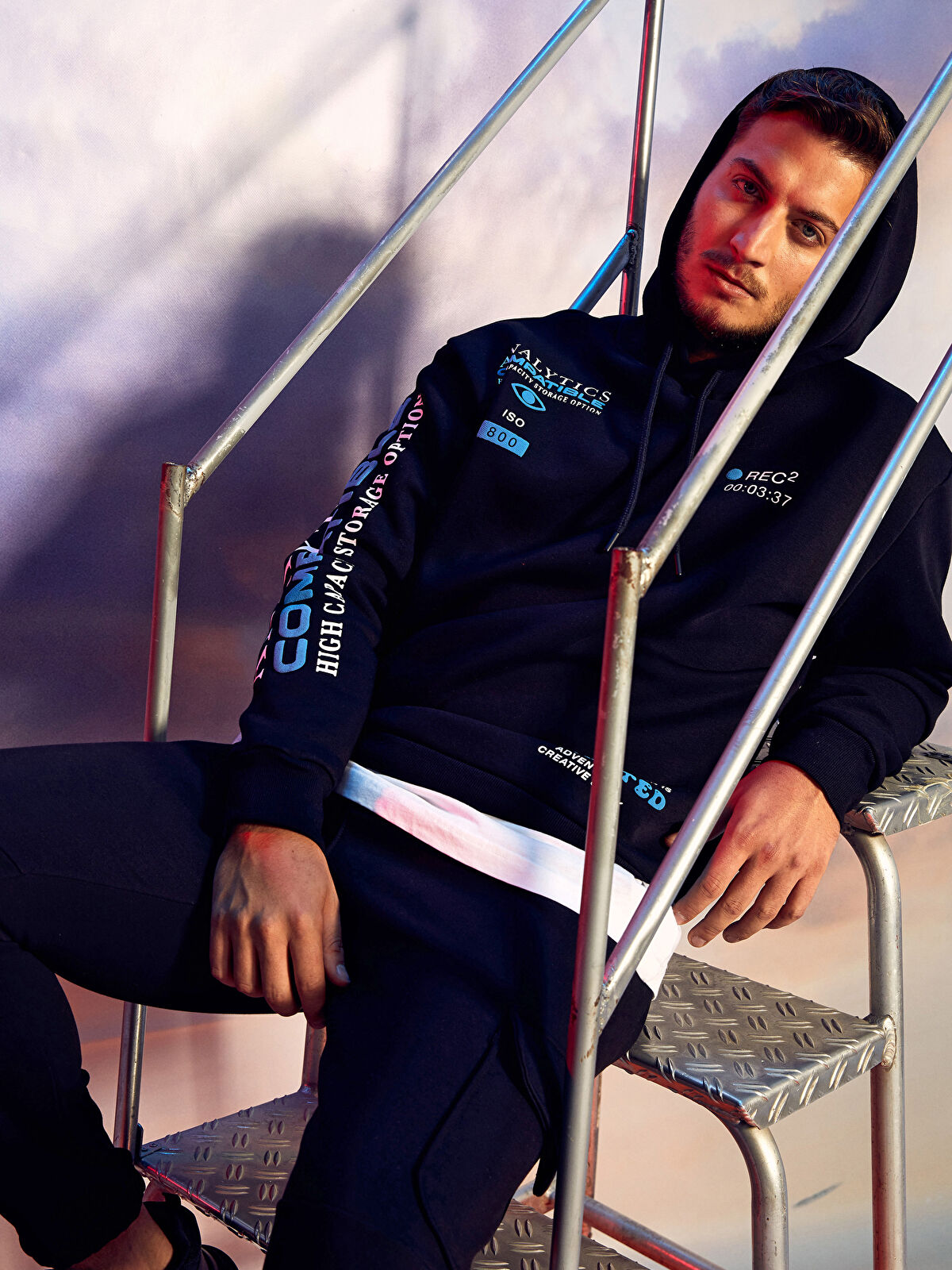 X-SIDE x Berkay Yuvakuran Erkek Sweatshirt - Oversize Kapüşonlu Baskılı Kalın X-SIDE x Berkay Yuvakuran Erkek Sweatshirt - Oversize Kapüşonlu Baskılı Kalın