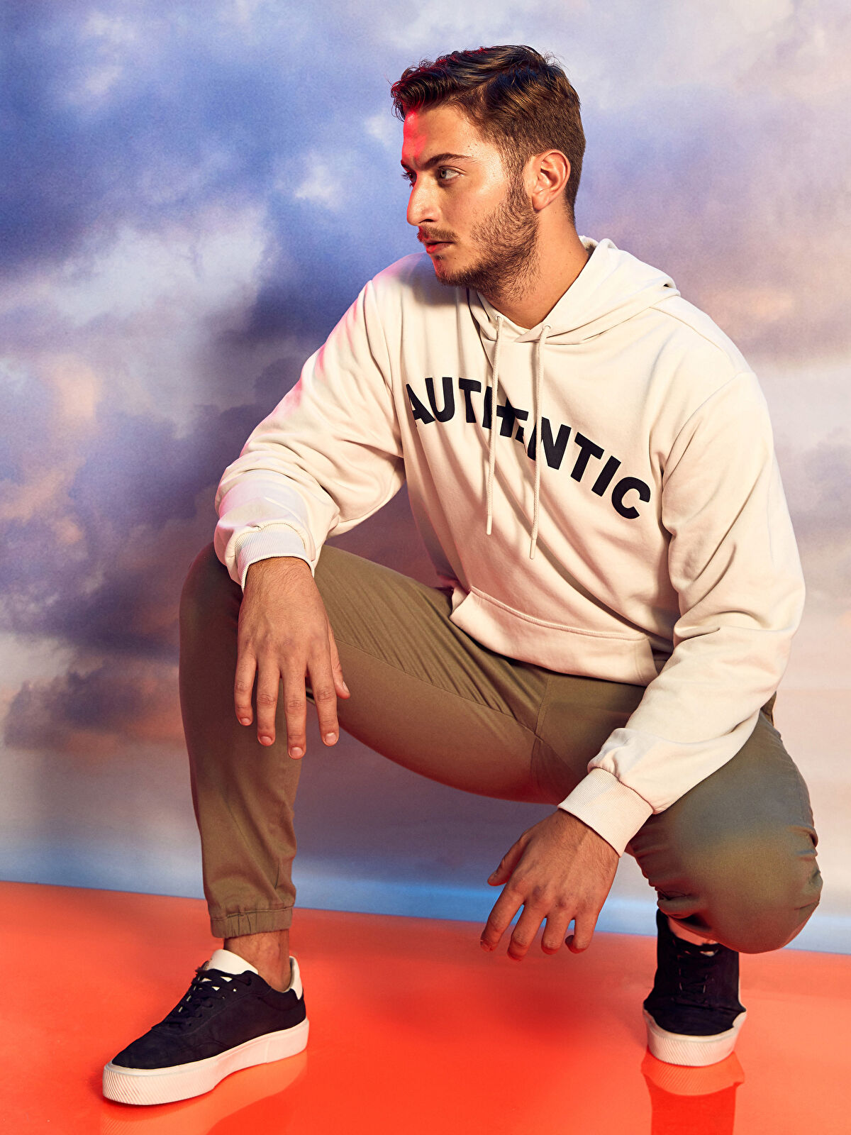 X-SIDE x Berkay Yuvakuran Erkek Sweatshirt - Kapüşonlu Uzun Kollu Baskılı X-SIDE x Berkay Yuvakuran Erkek Sweatshirt - Kapüşonlu Uzun Kollu Baskılı