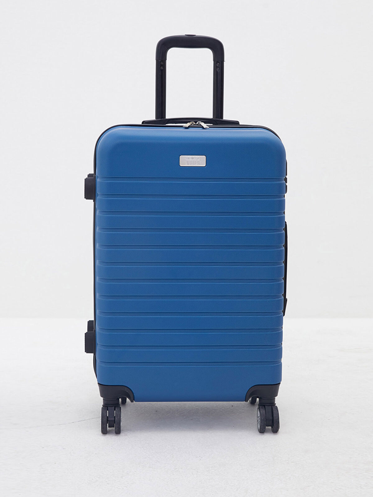 Büyük Boy Çekme Mekanizmalı Valiz