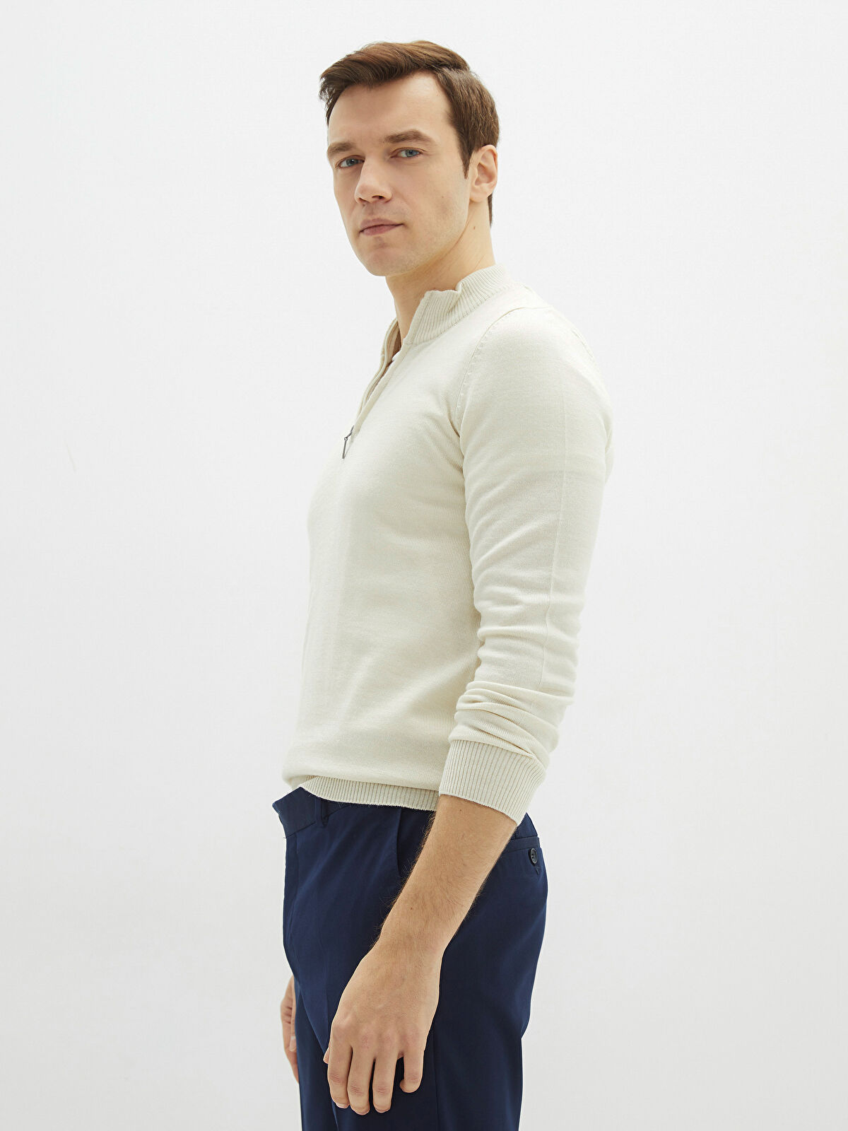 LCW BASIC Dik Yaka Uzun Kollu İnce Erkek Triko Kazak