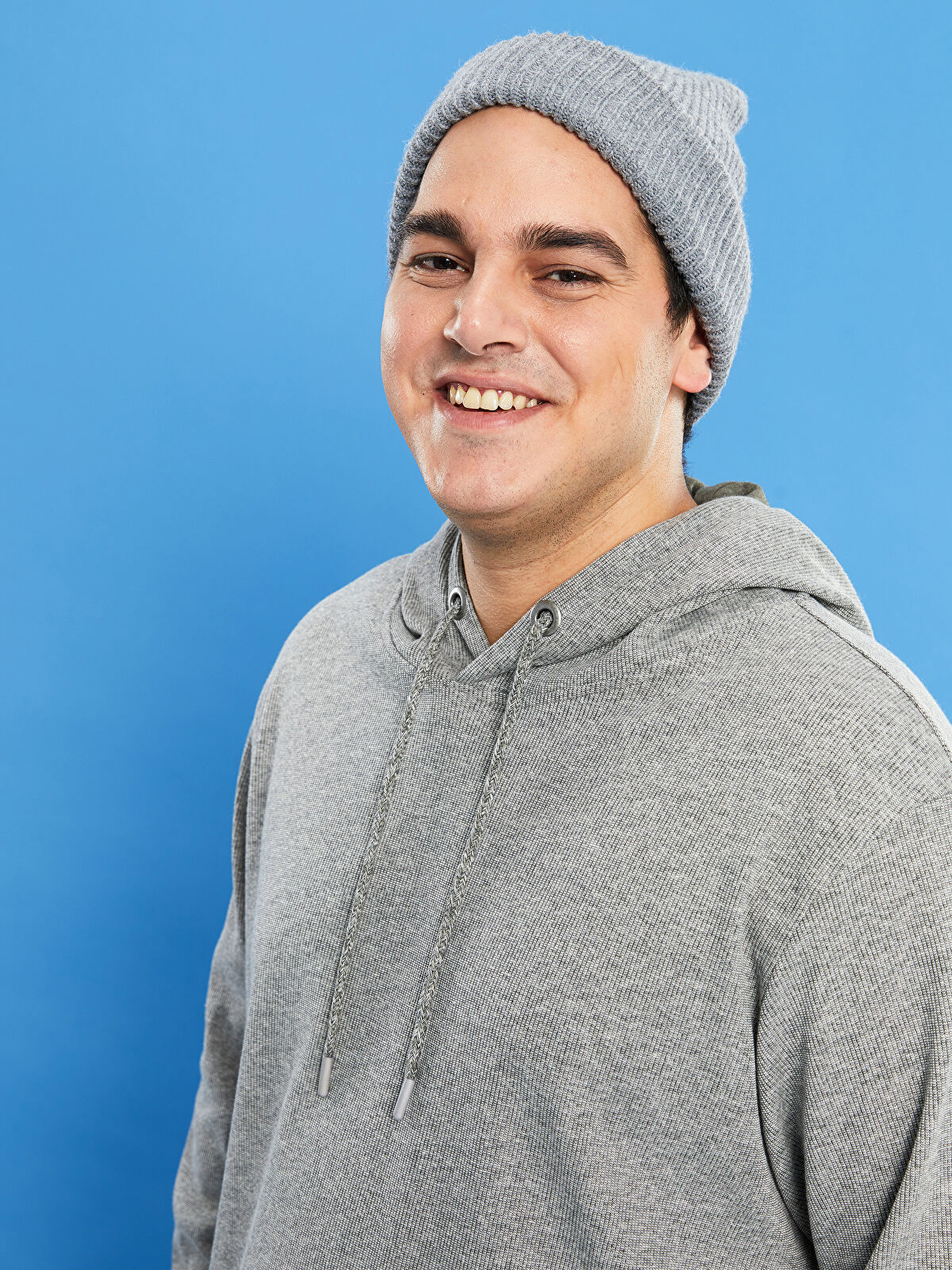 Büyük Beden Kapüşonlu Uzun Kollu Erkek Sweatshirt Büyük Beden Kapüşonlu Uzun Kollu Erkek Sweatshirt