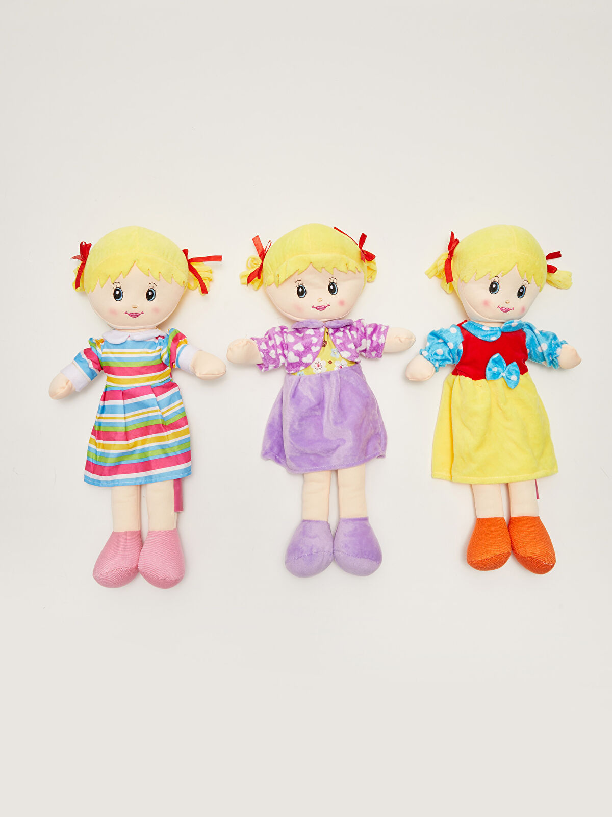 Kız Çocuk Nakışlı Oyuncak Oya Bebek