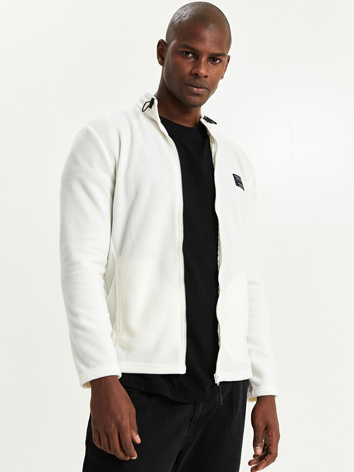 XSIDE Standart Kalıp Dik Yaka Kalın Erkek Polar Hırka XSIDE Standart Kalıp Dik Yaka Kalın Erkek Polar Hırka